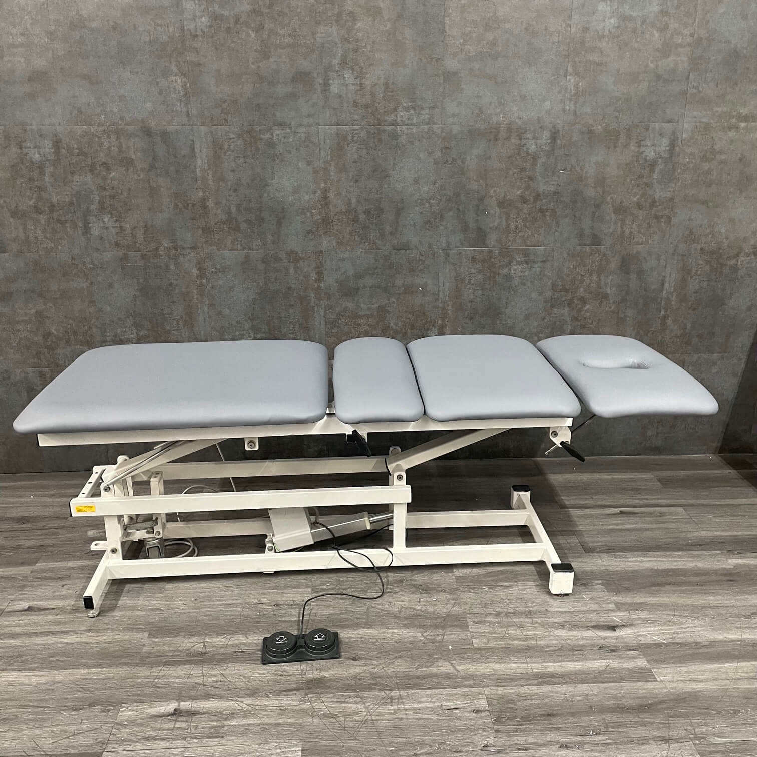 4 Section Power Treatment Table - – Angelus Medical and Optical