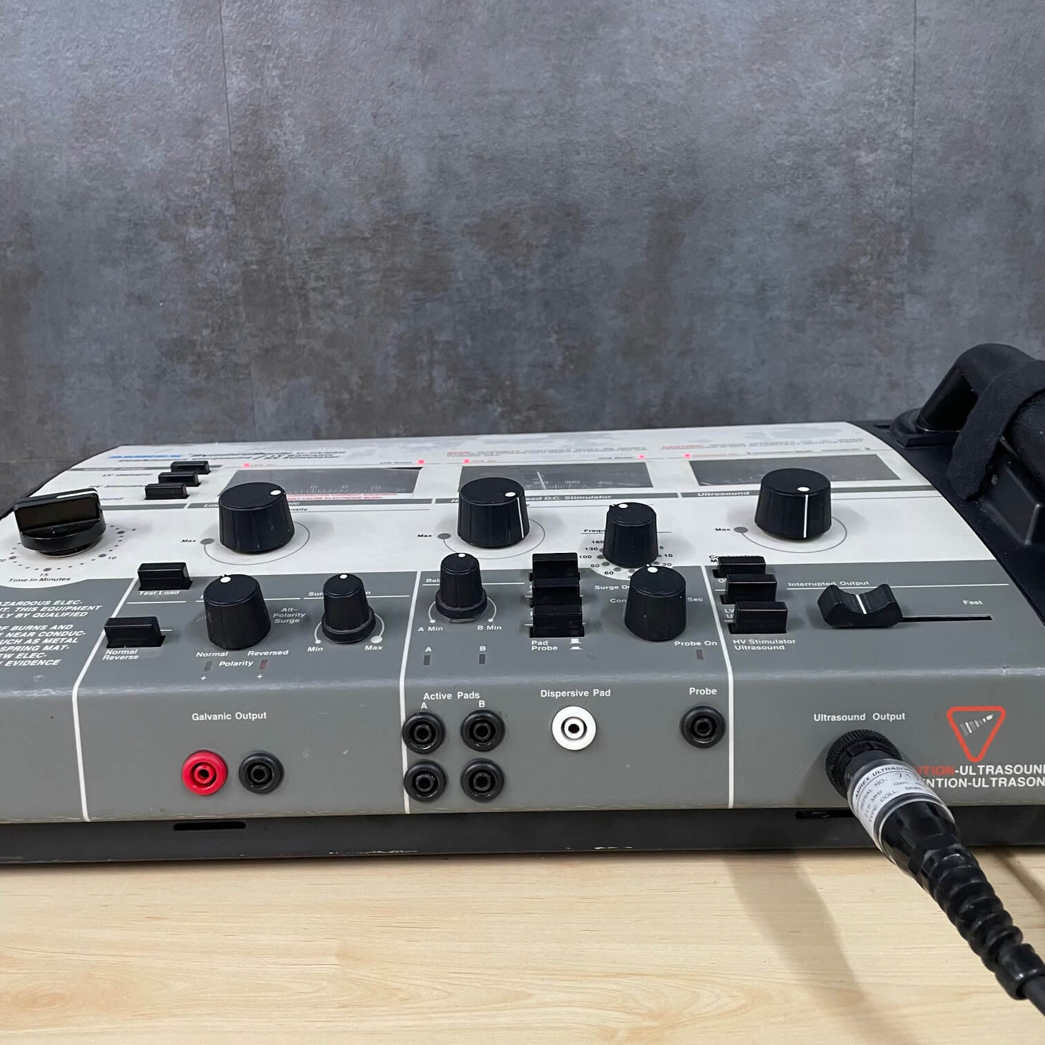 AMREX UHVG50 Synchro Sonic Ultrasound / Stimulator