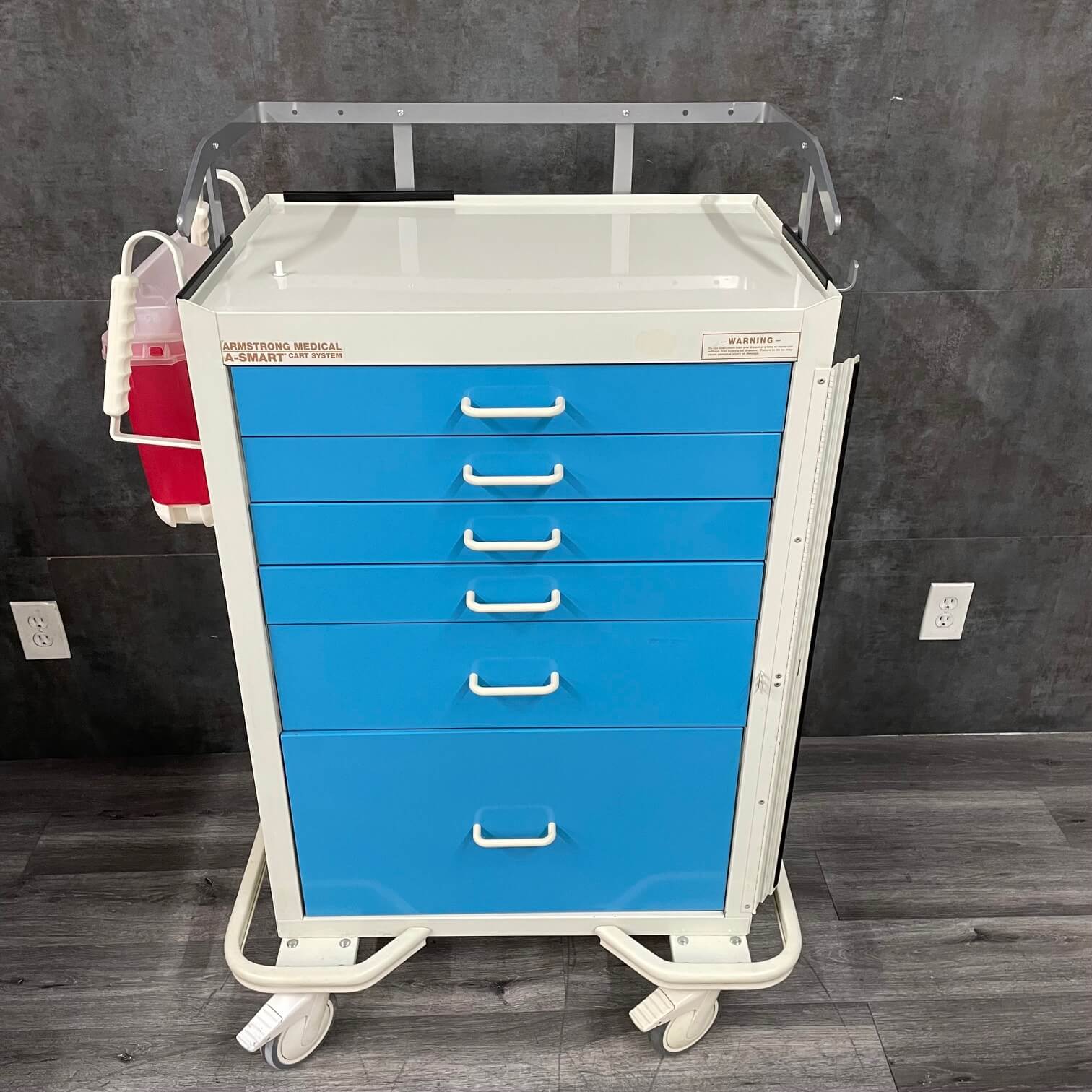Armstrong Medical A-Smart crash Cart