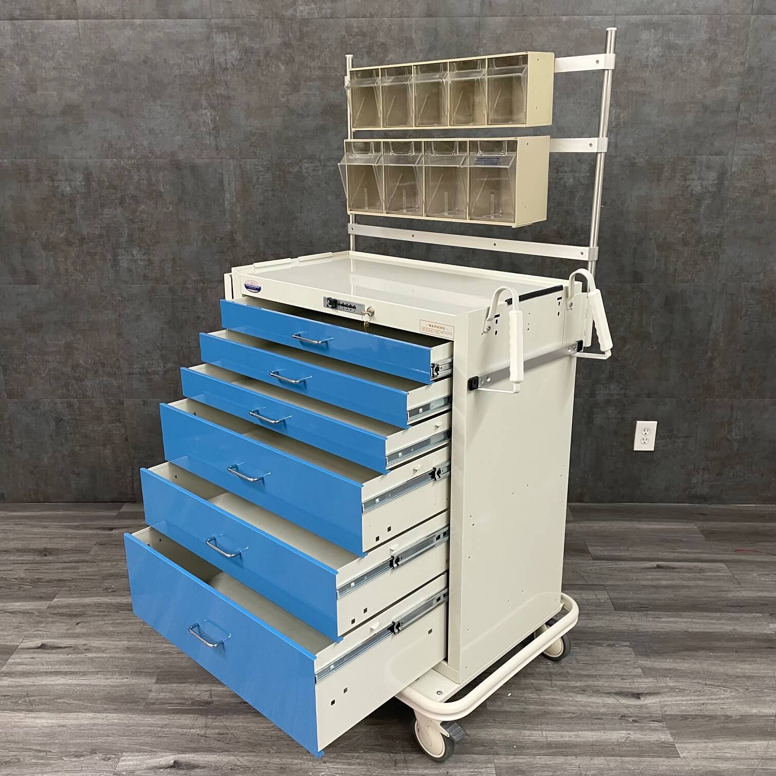 Armstrong Medical Crash Cart W touchpad – Angelus Medical and Optical