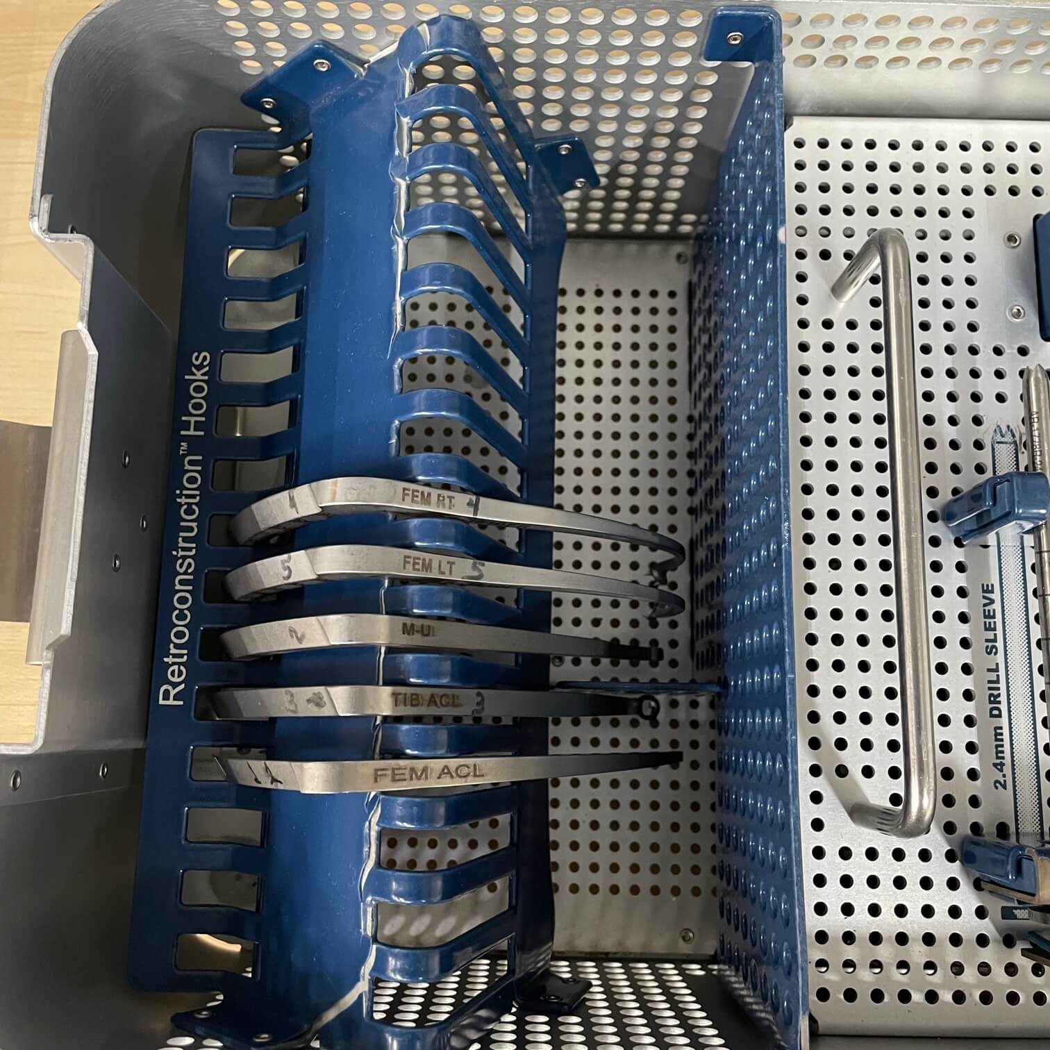Arthrex Retroconstruction Drill Guide System - – Angelus Medical and ...