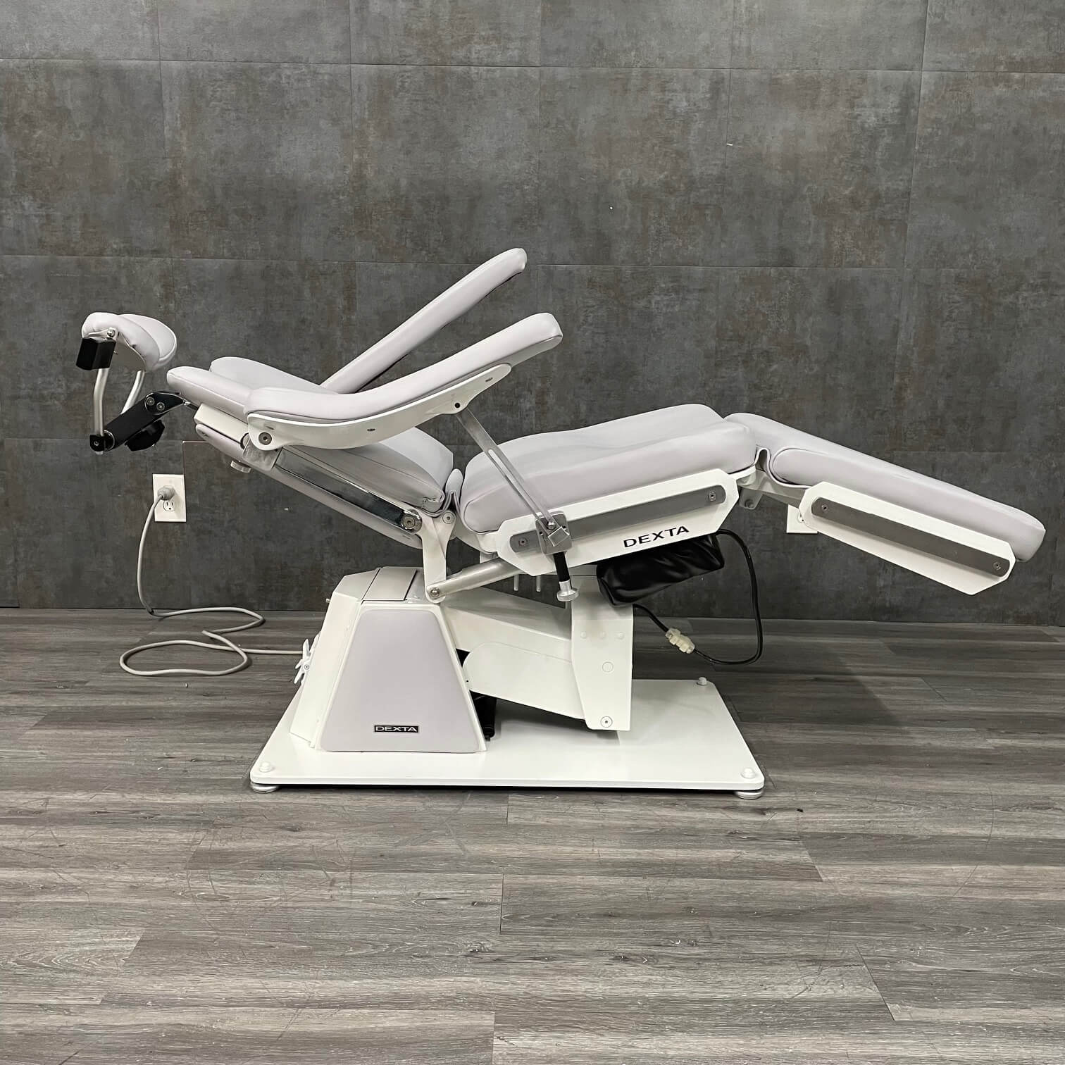 Dexta 9S Oral Surgery Chair