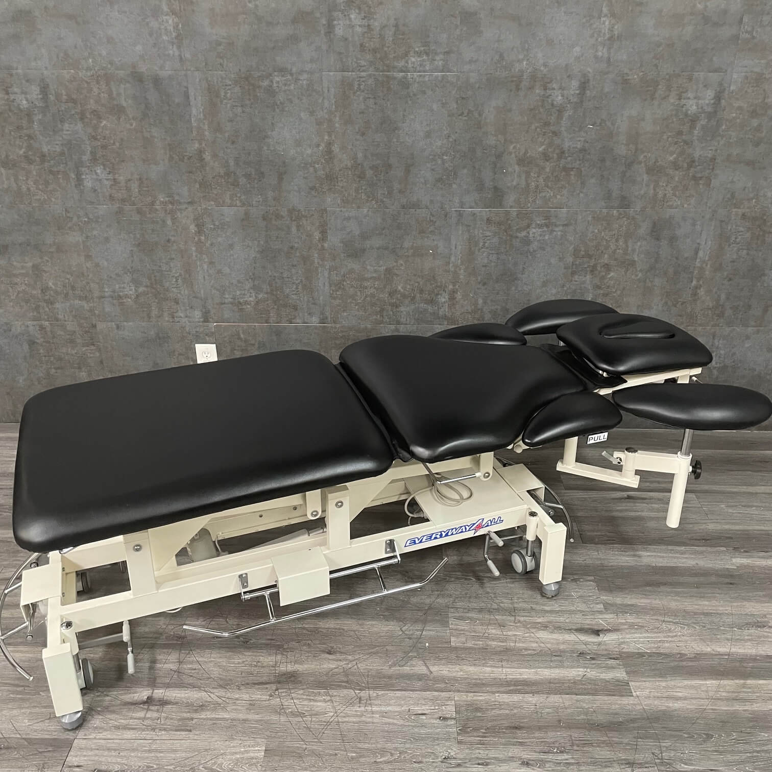 Everyway4All CA100 Physical and Treatment Table