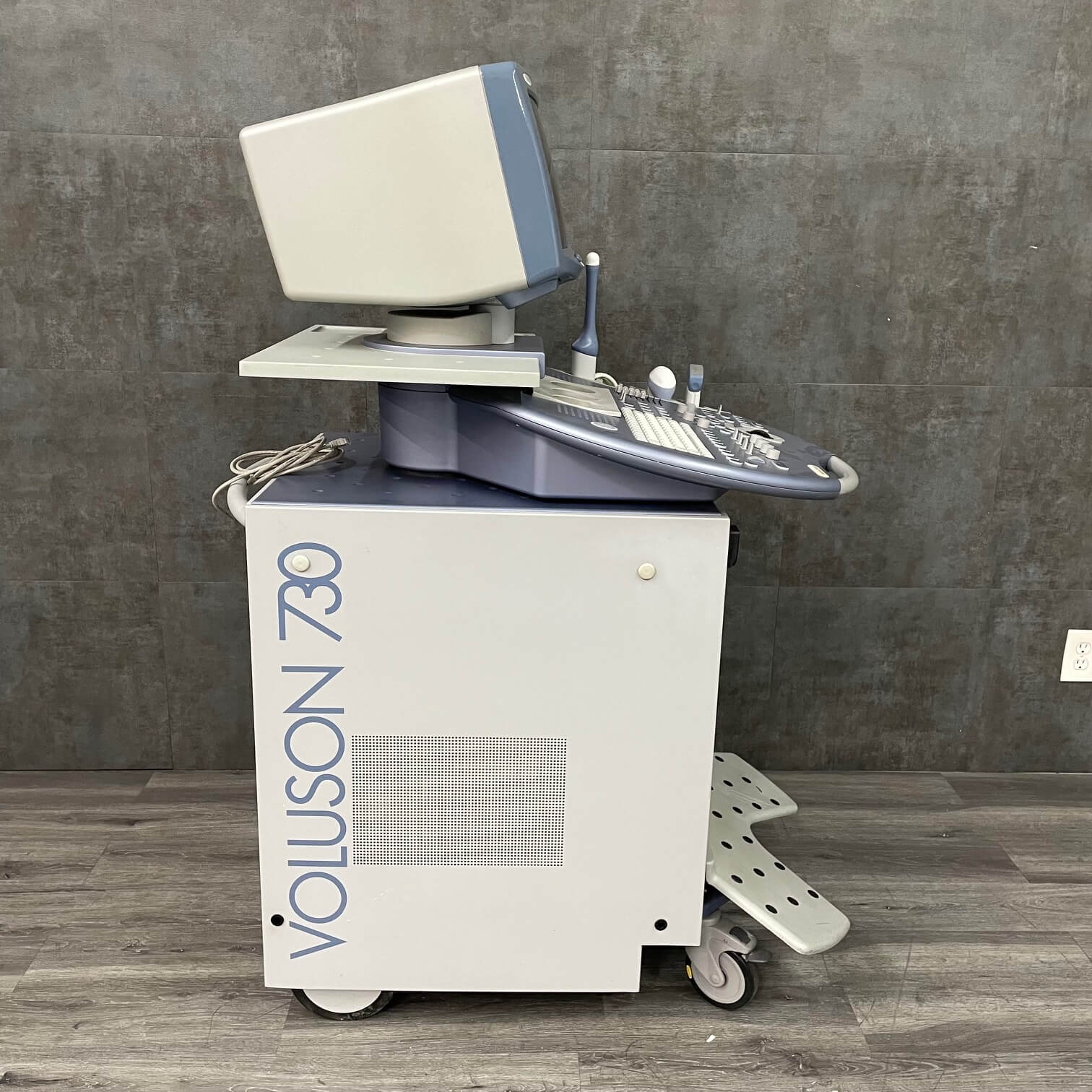 GE Voluson 730 Pro Ultrasound Machine