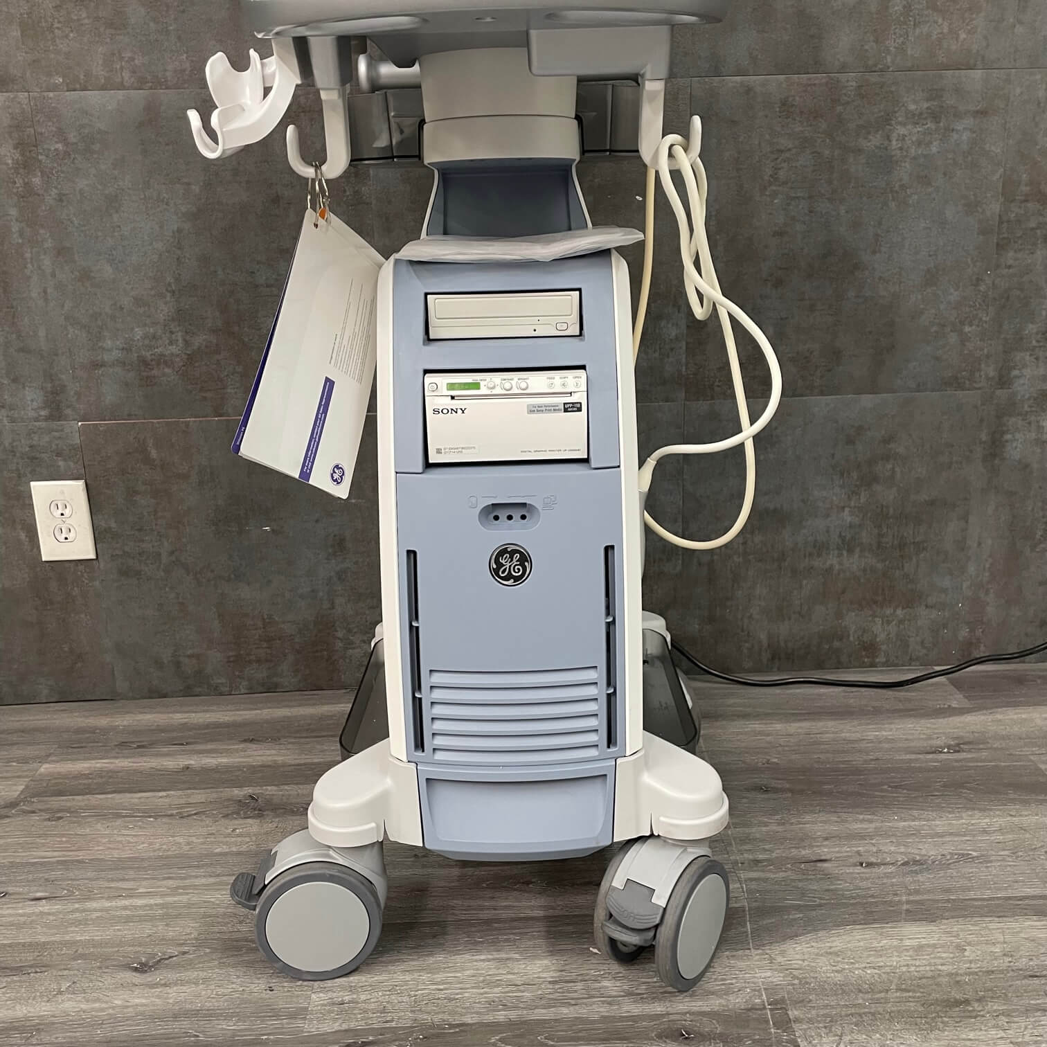 GE Voluson P8 Ultrasound