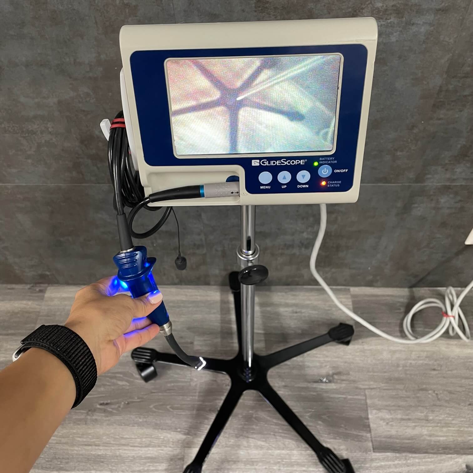 Verathon portable GVL video laryngoscope