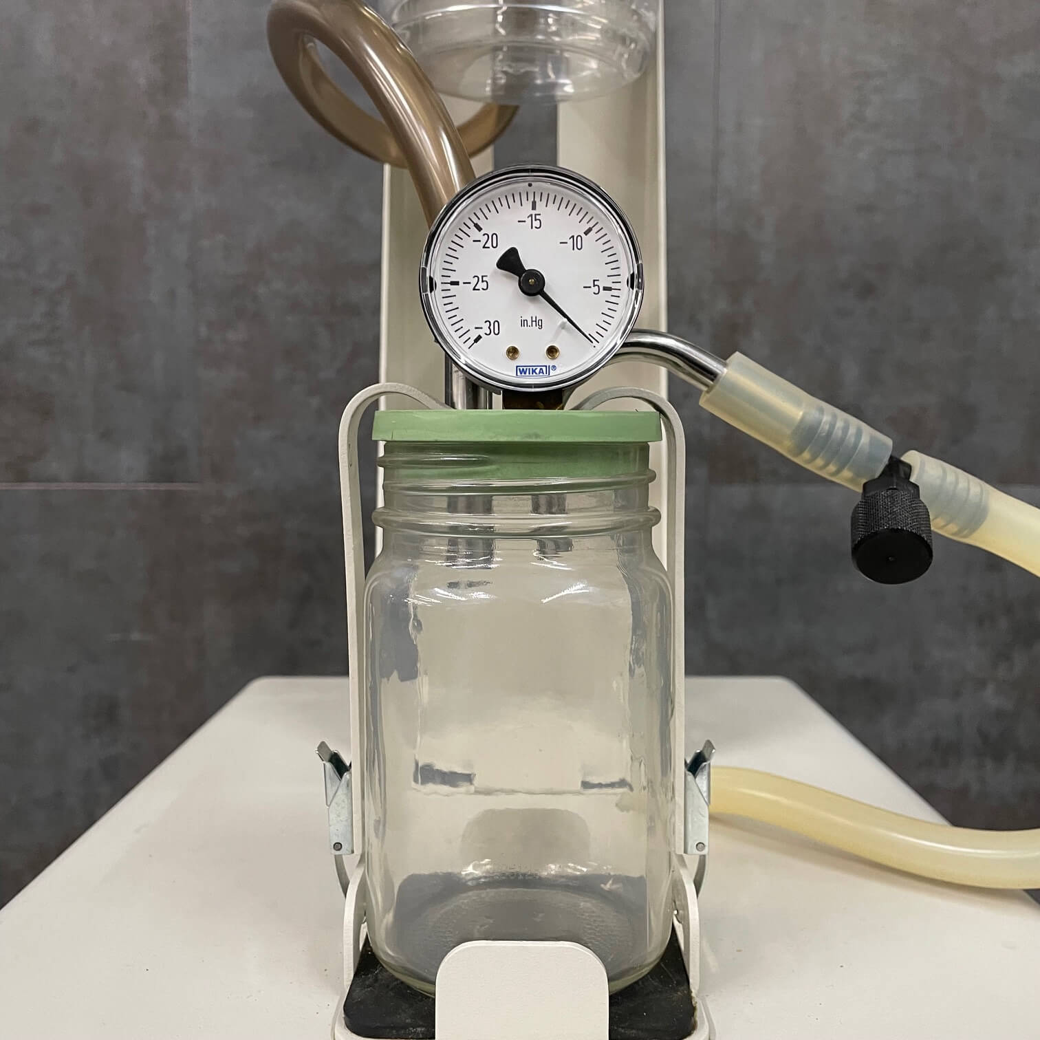 Grams Medical S-300 liposuction Aspirator