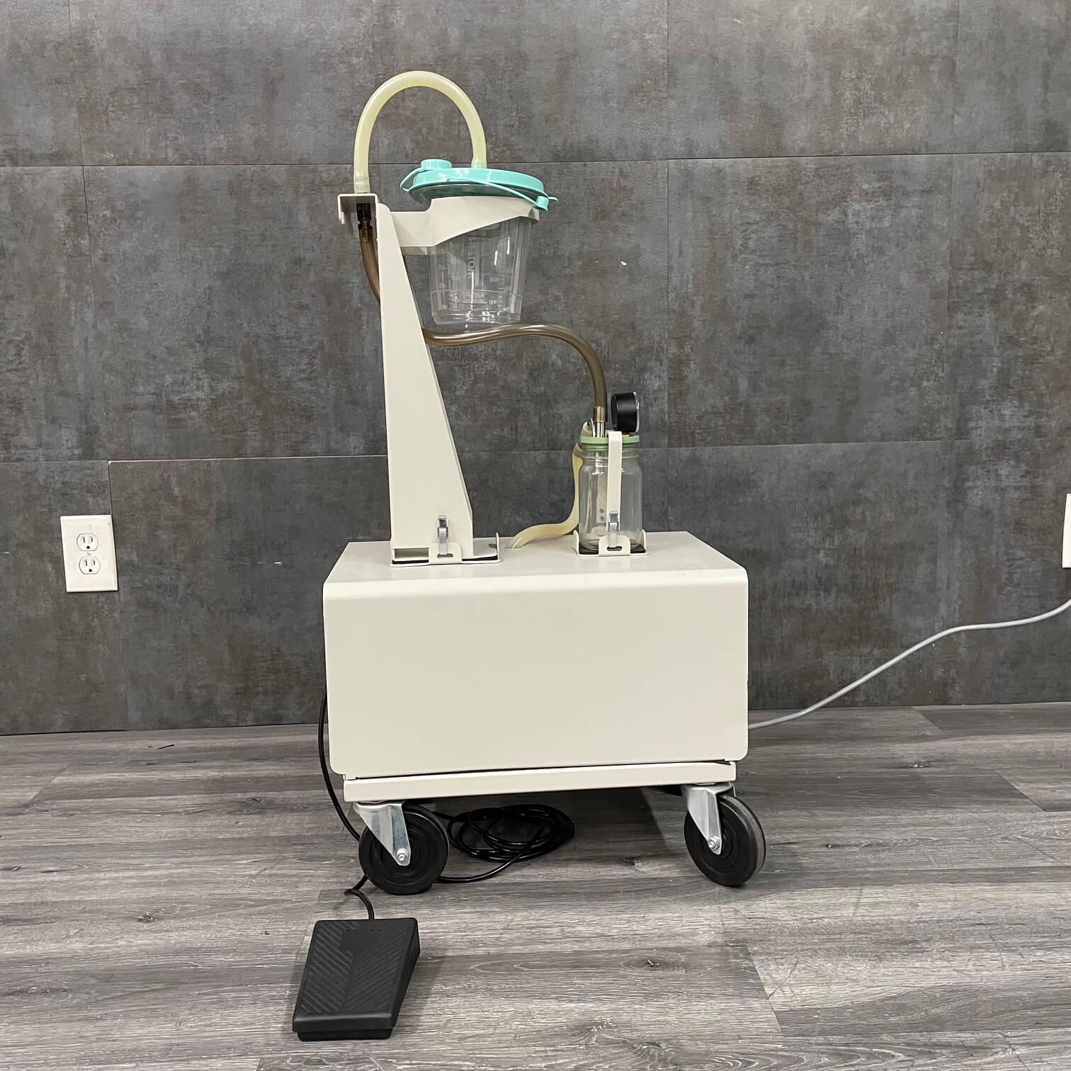 Grams Medical S-300 liposuction Aspirator