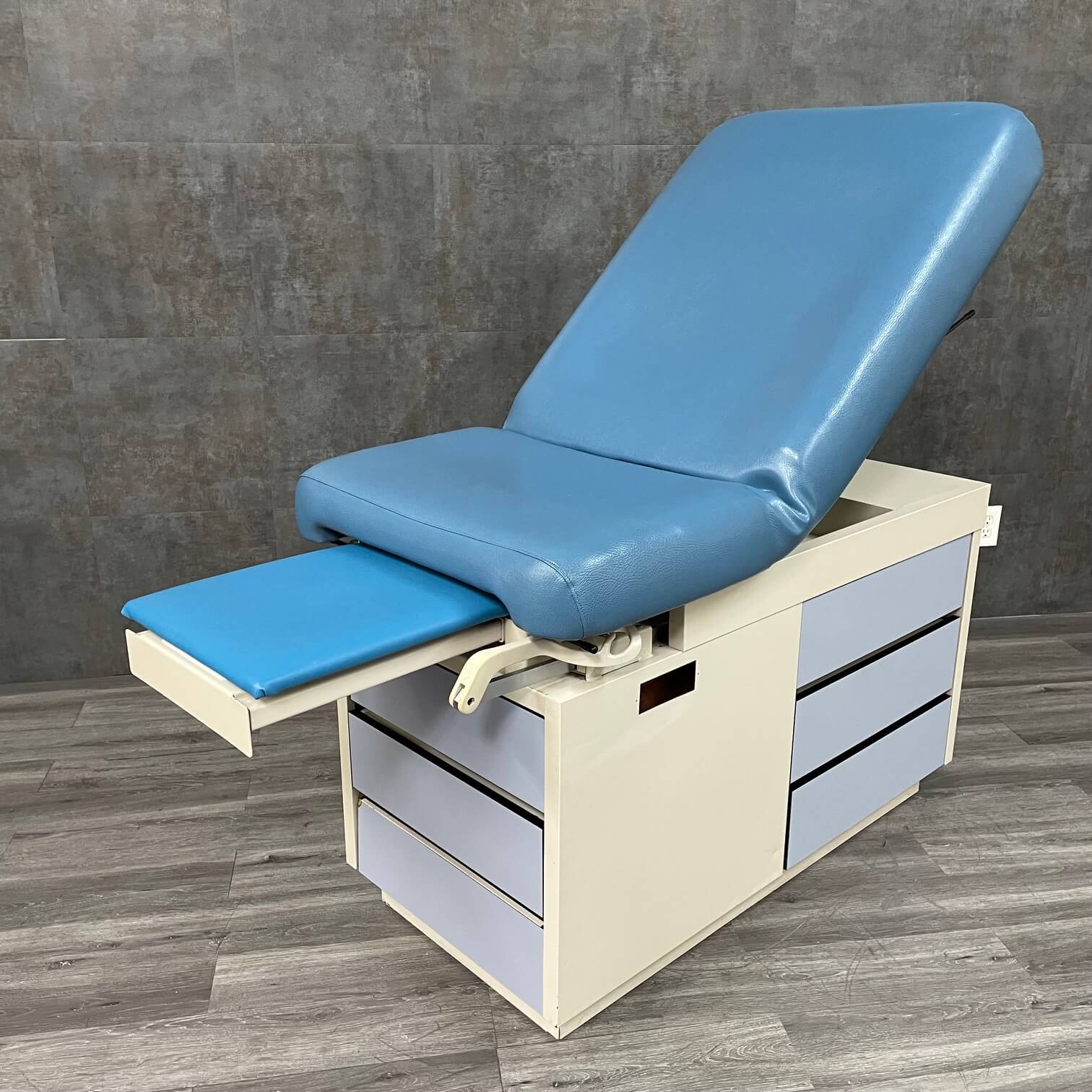 Hamilton E Series Exam Table - – Angelus Medical and Optical