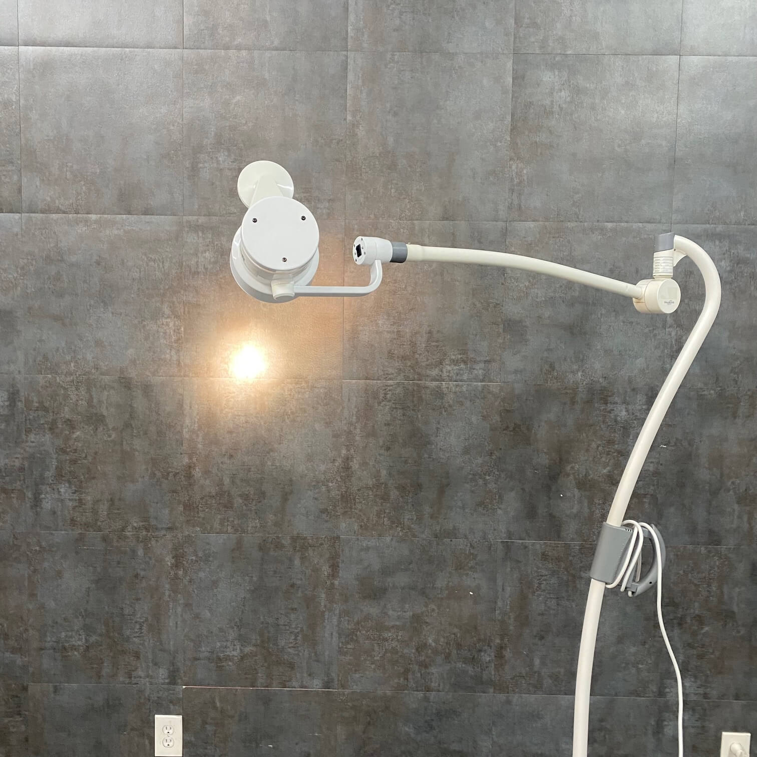 Hillrom Prima Procedure Light