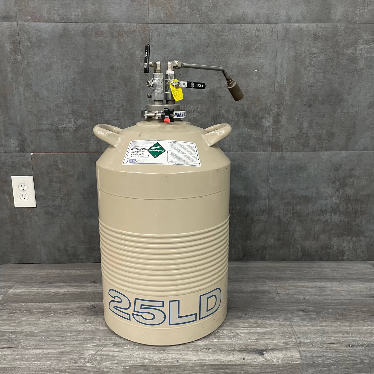Taylor Wharton 25LD Liquid Nitrogen System