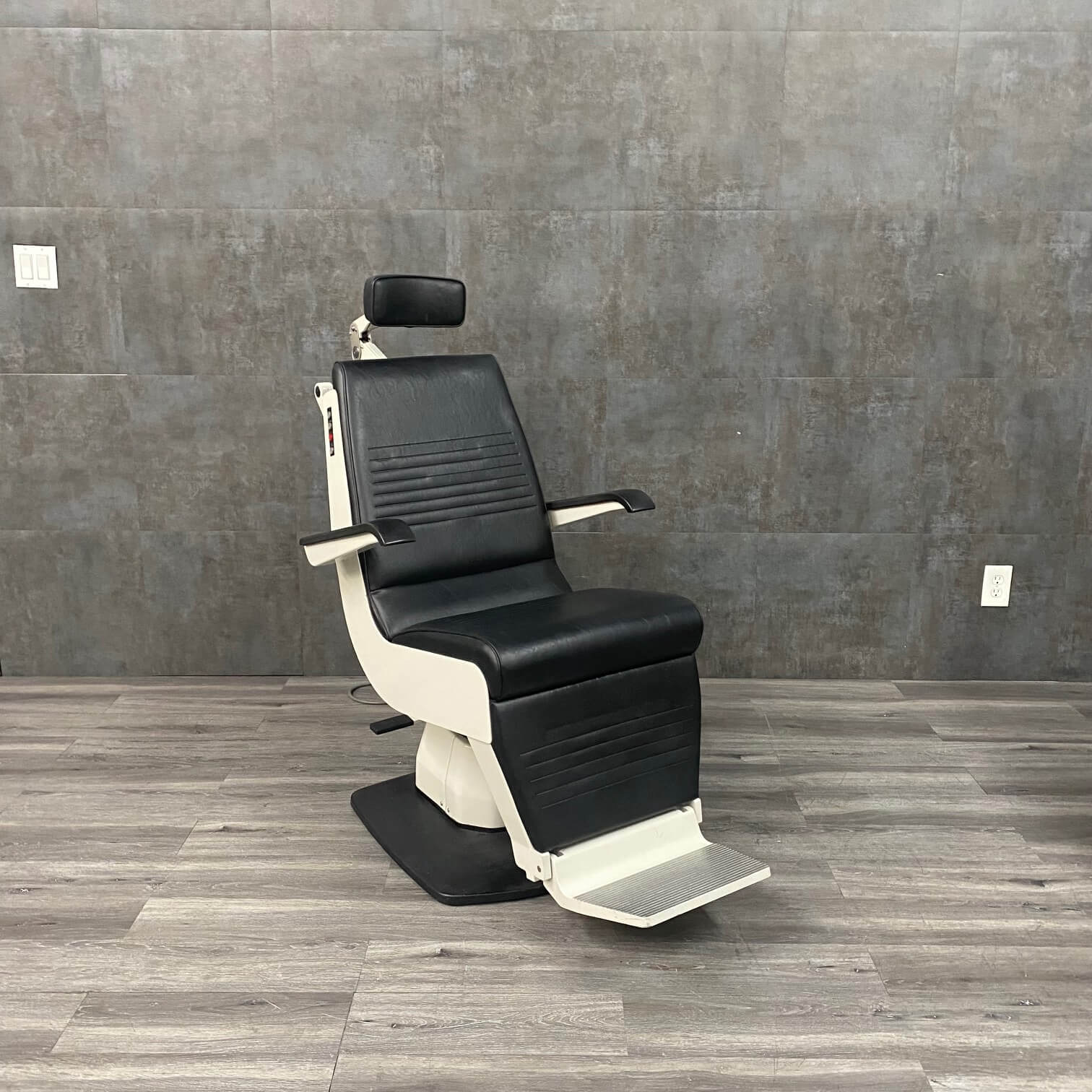 Marco 1262 Tilt chair