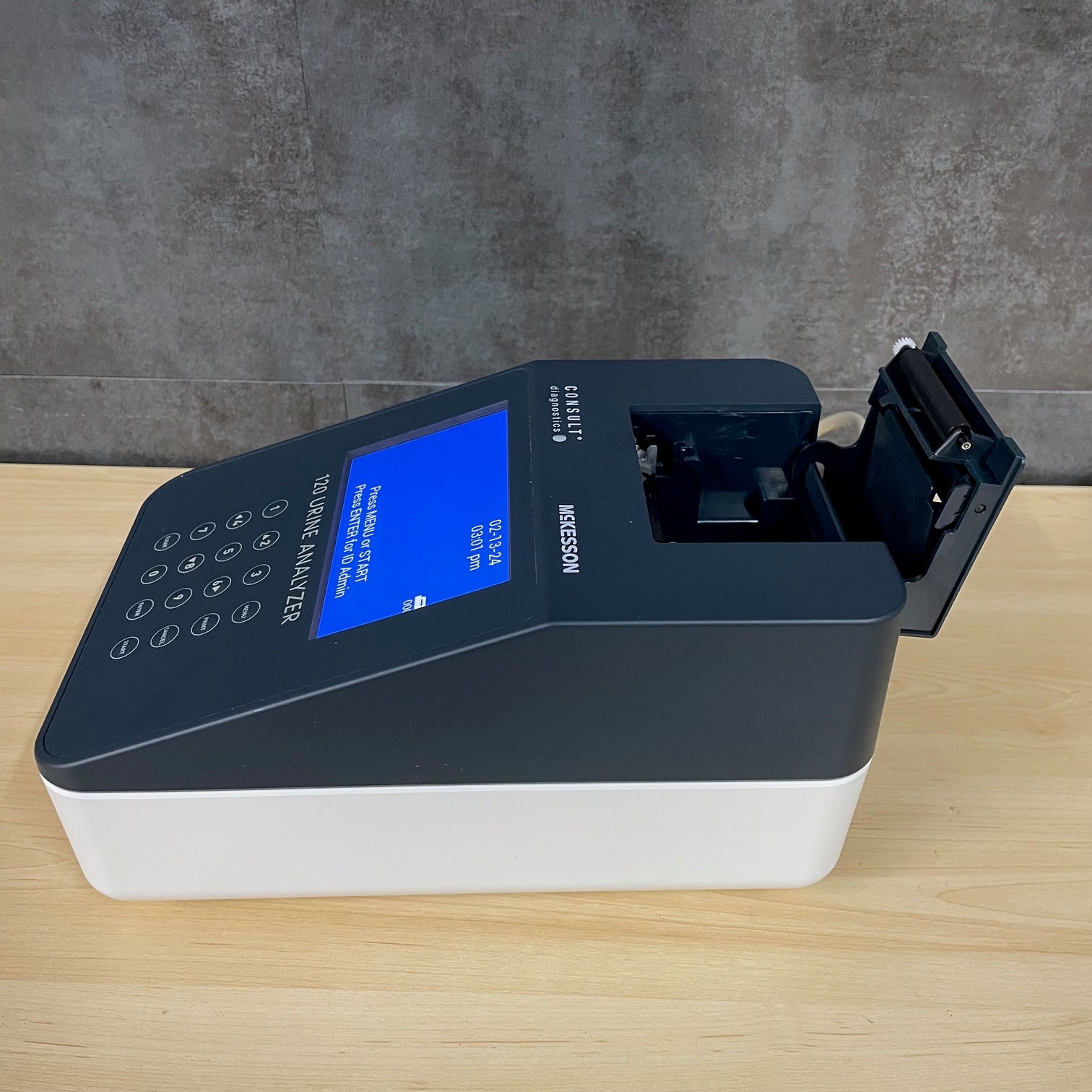 McKesson Consult 120 Urine Analyzer