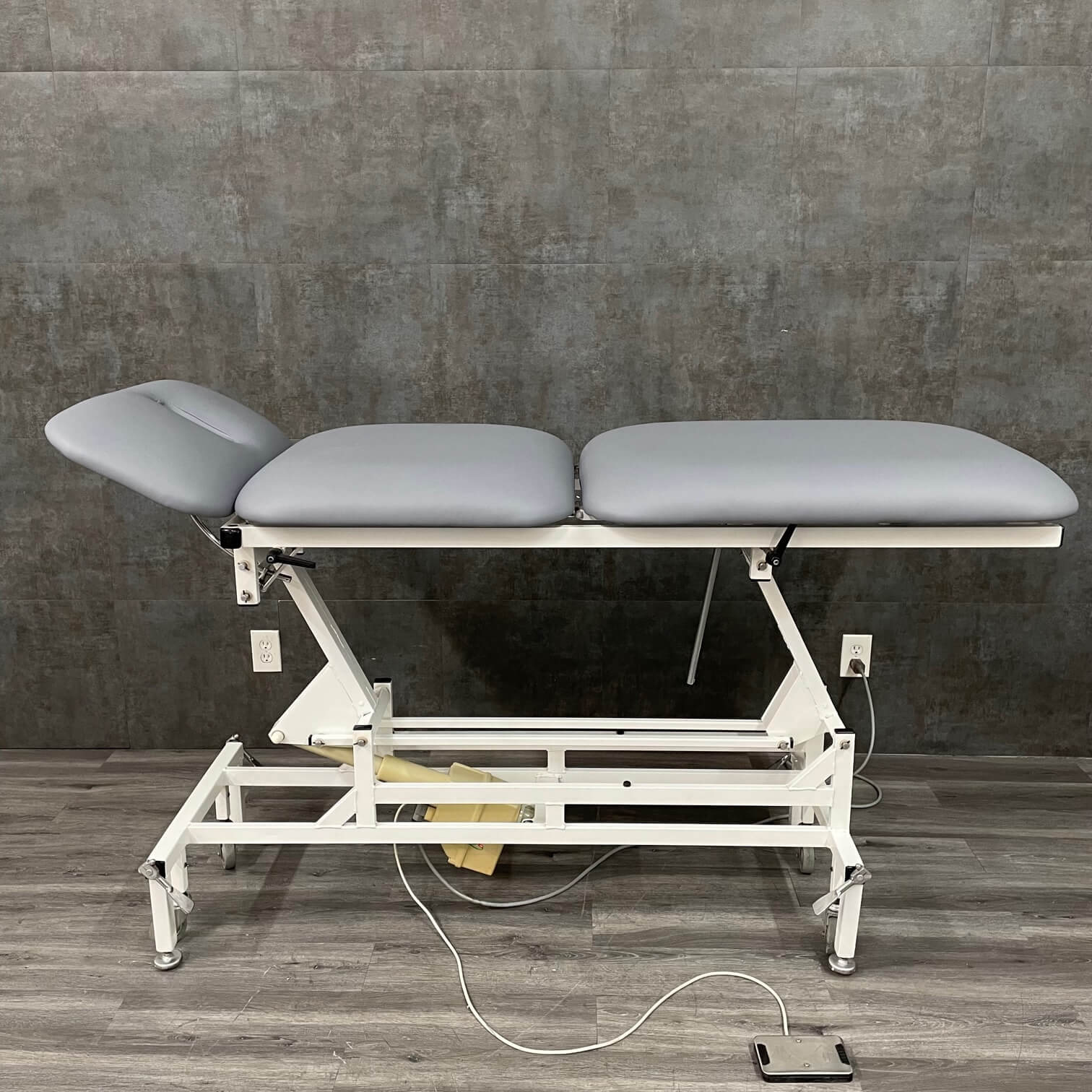 Medi-Plinth Mobile 3 section Treatment Table