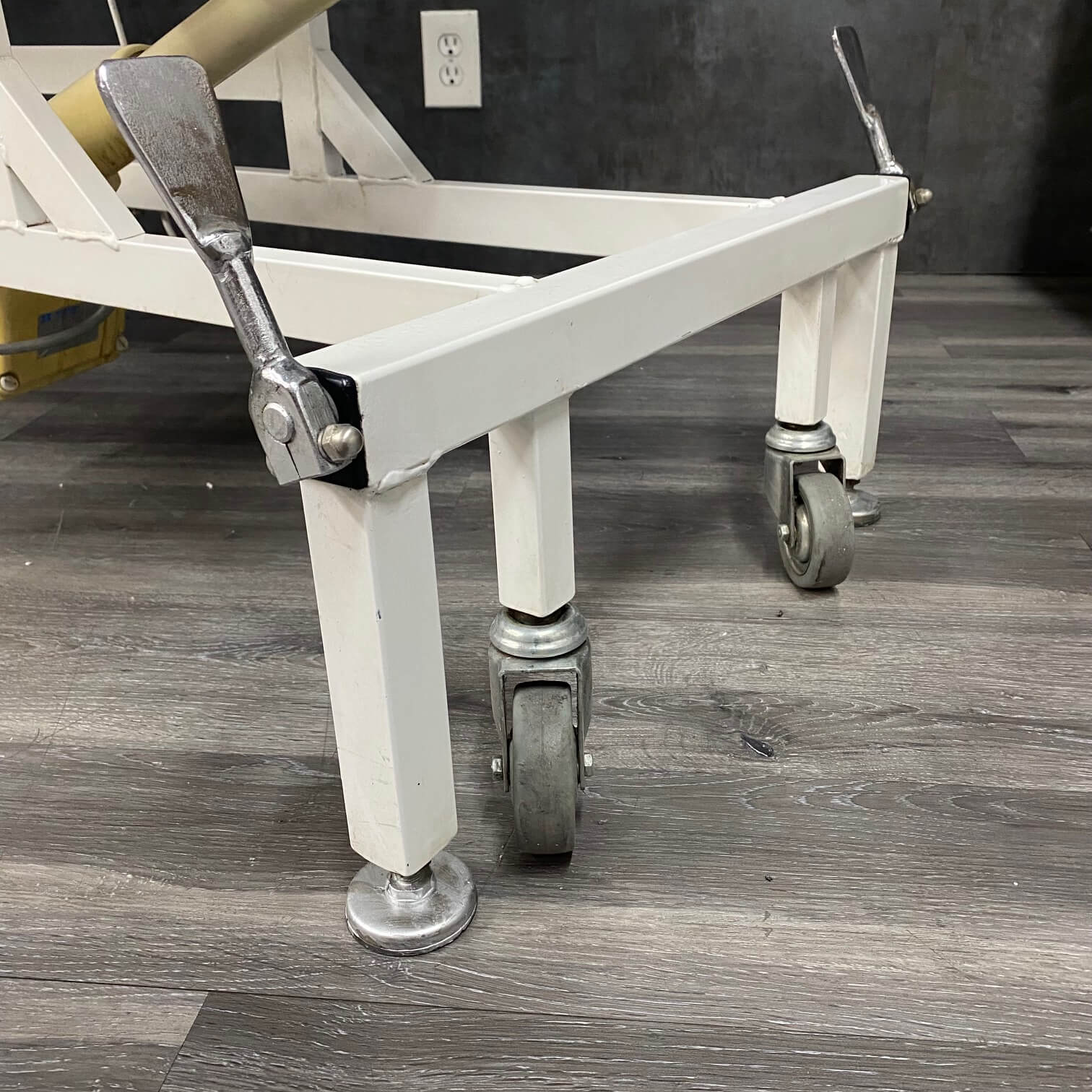 Medi-Plinth Mobile 3 section Treatment Table