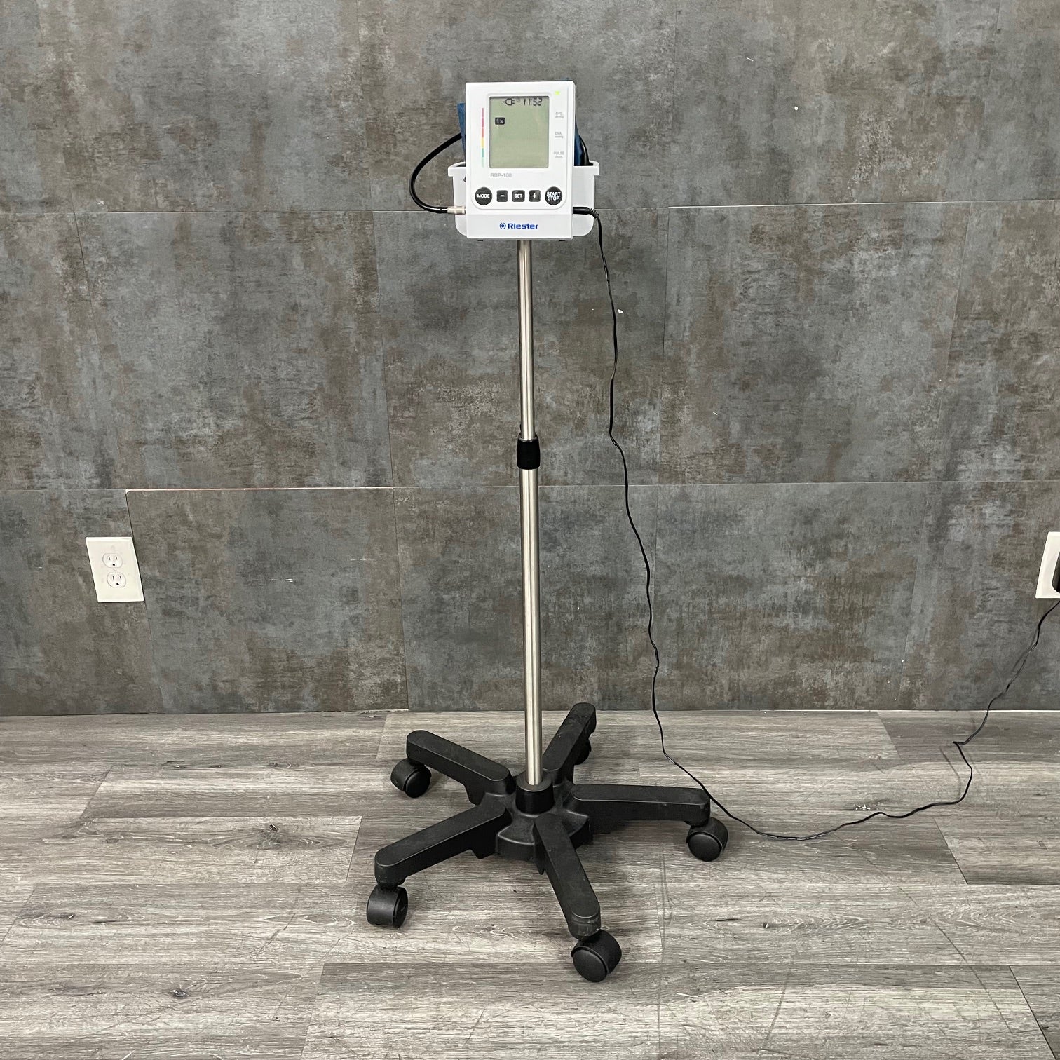 Riester RBP-100 Blood Pressure Unit