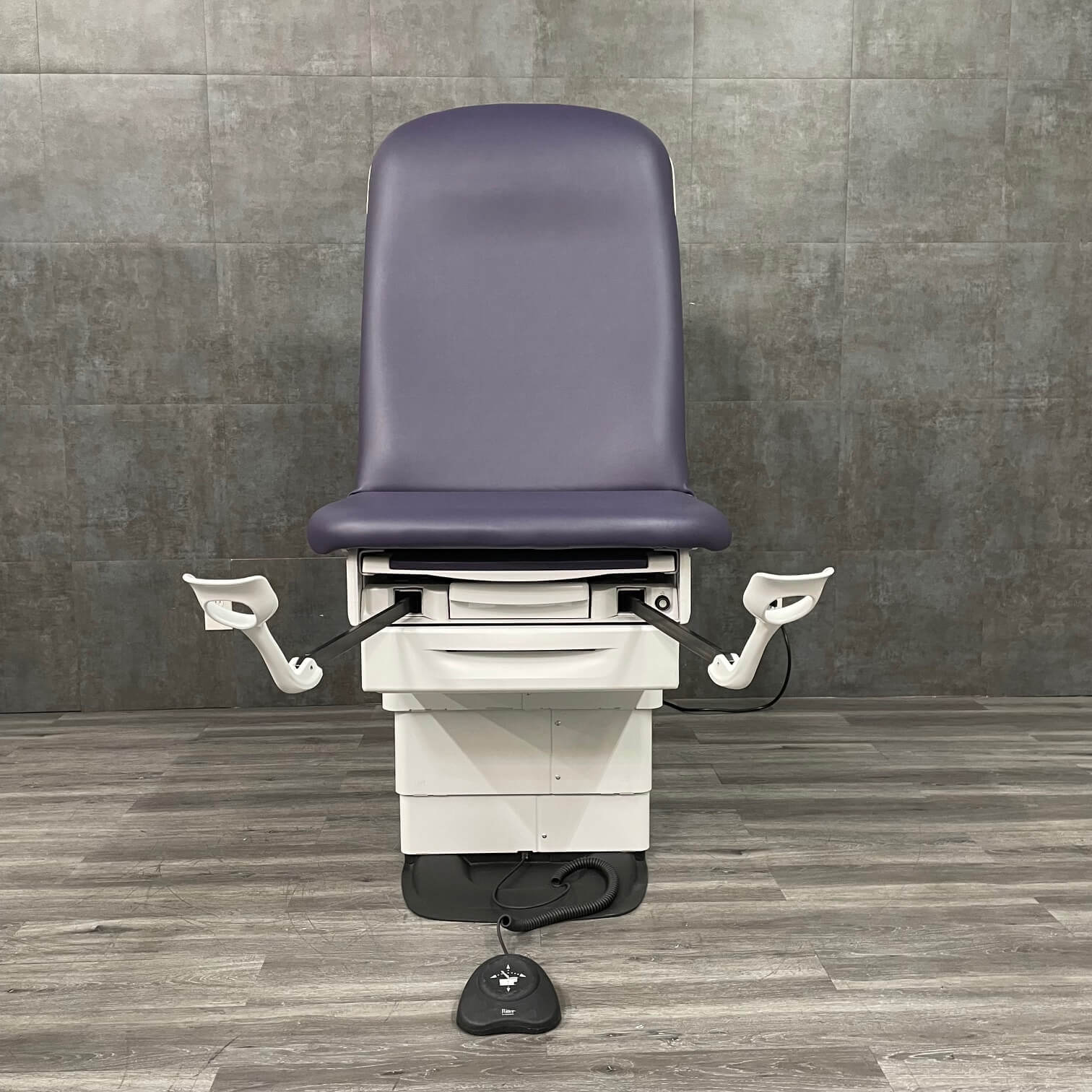 Ritter 225 Power Exam Table