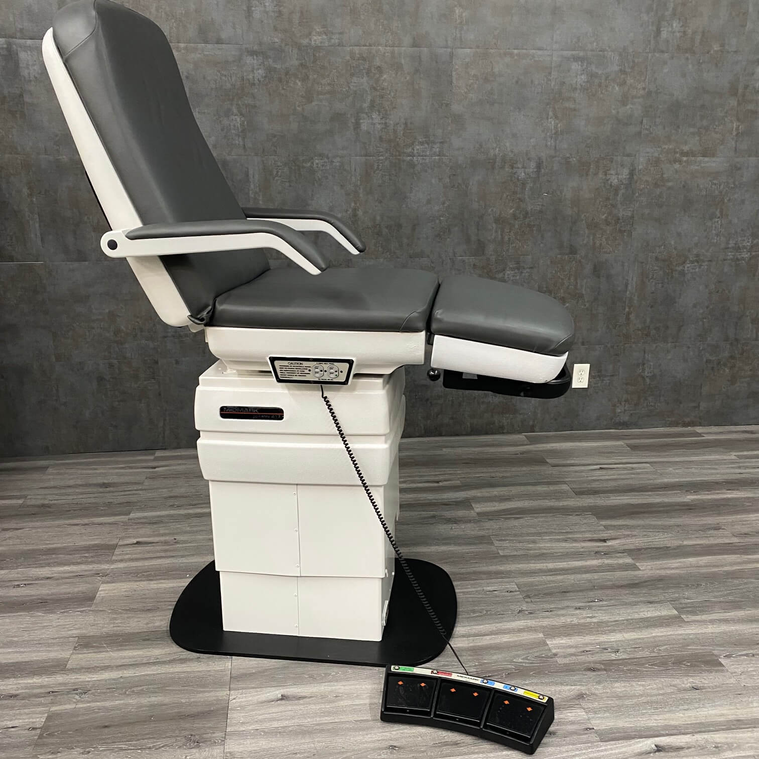Midmark Ritter 417 Podiatry Chair for Foot & Ankle Care - Angelus ...