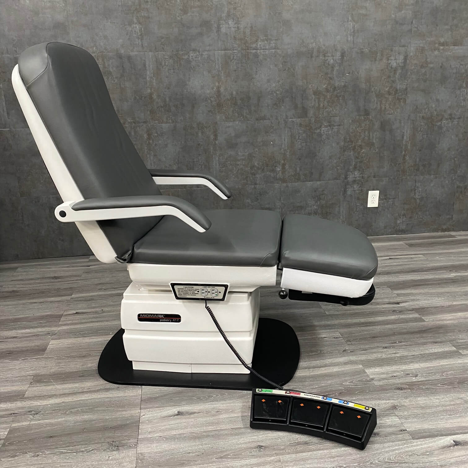Midmark Ritter 417 Podiatry Chair for Foot & Ankle Care - Angelus ...