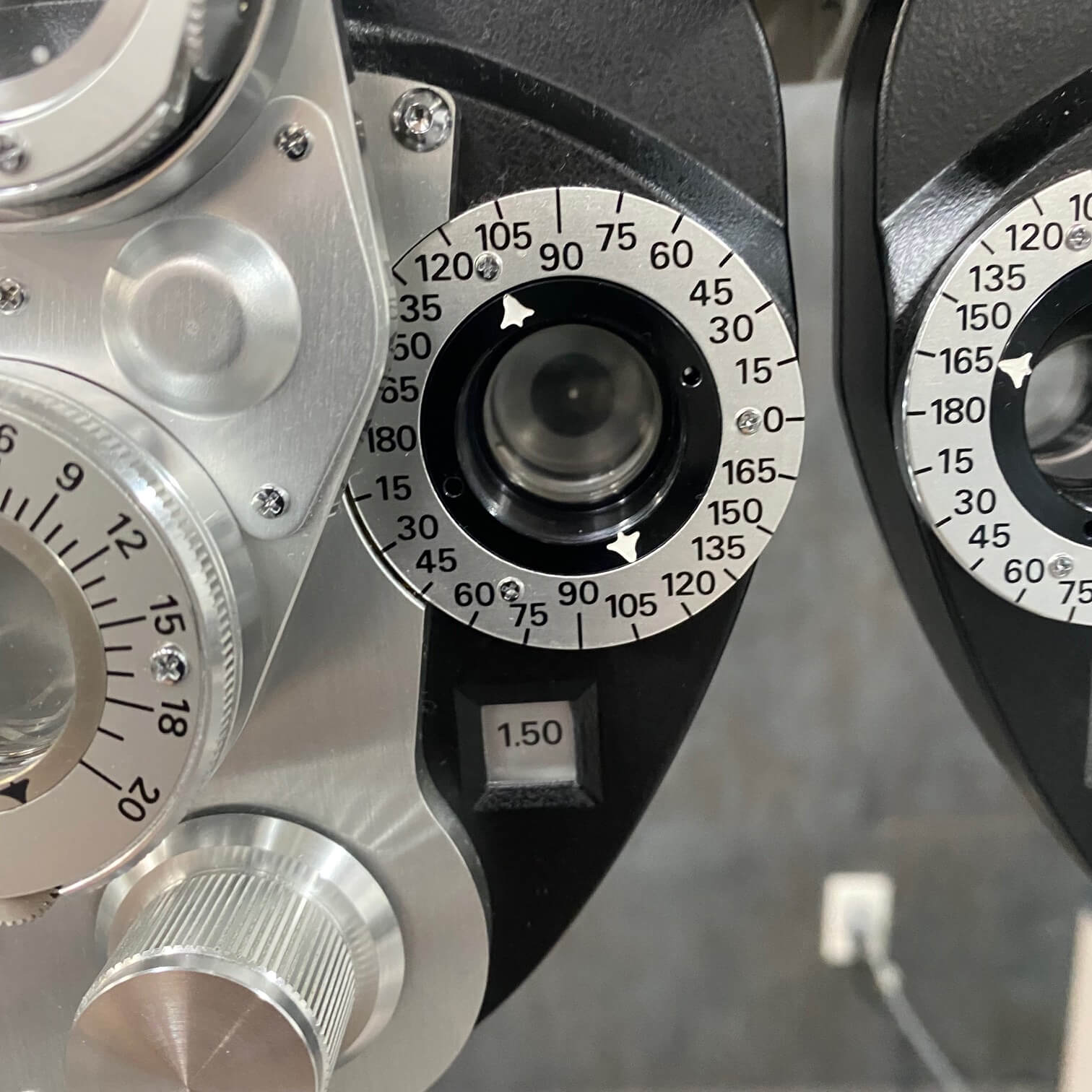 Shin-Nippon Plus Cylinder Phoropter - – Angelus Medical and Optical