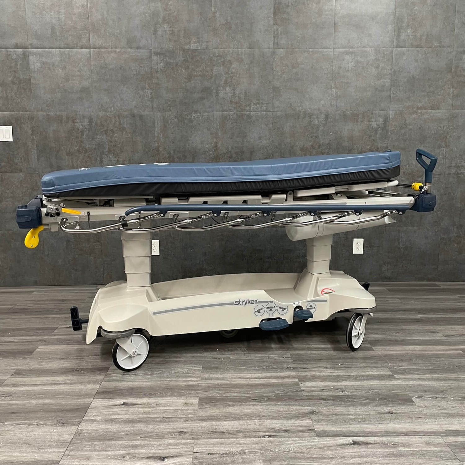 Stryker Transfer Stretcher Gurney - – Angelus Medical and Optical