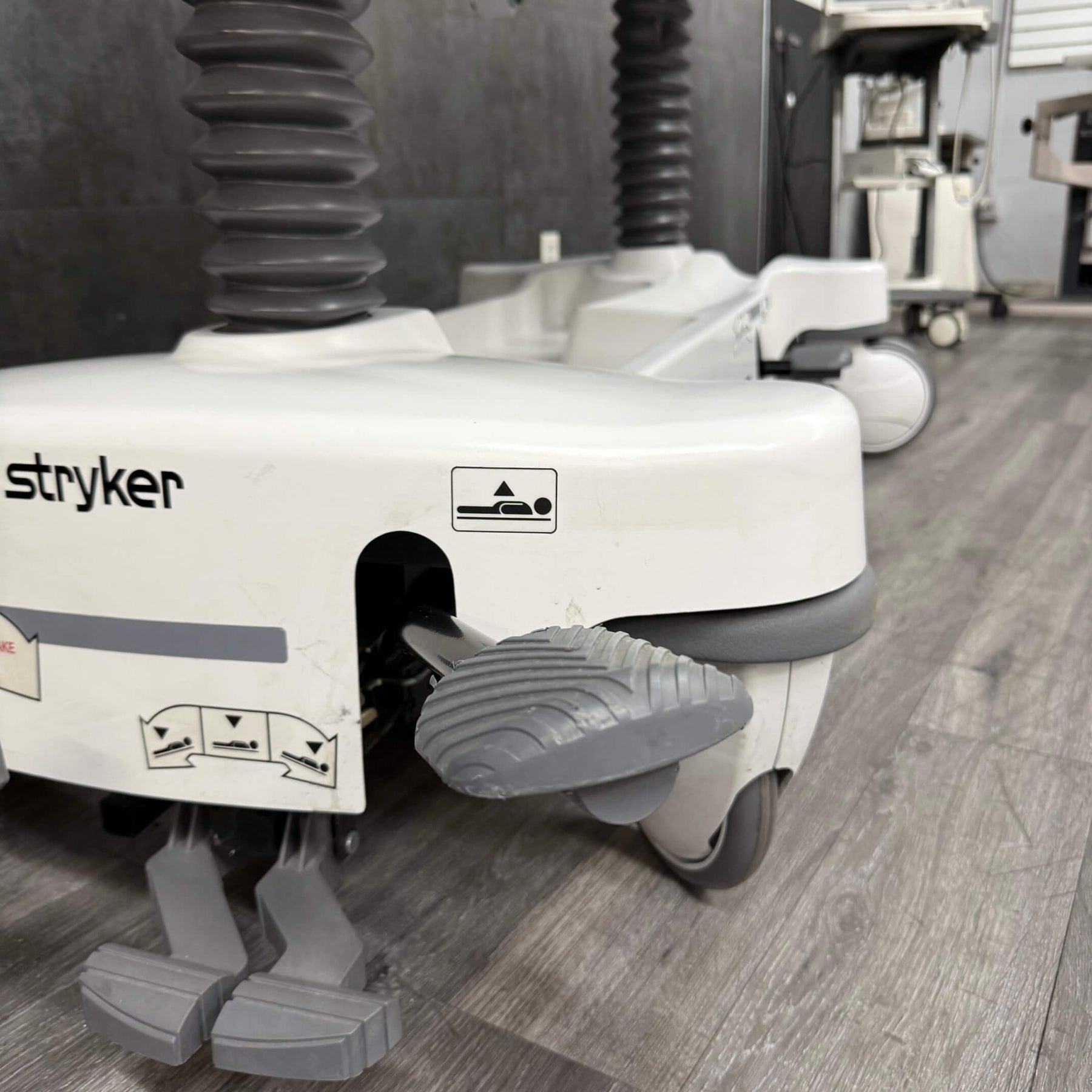 Stryker 1089 Eye Surgery Stretcher