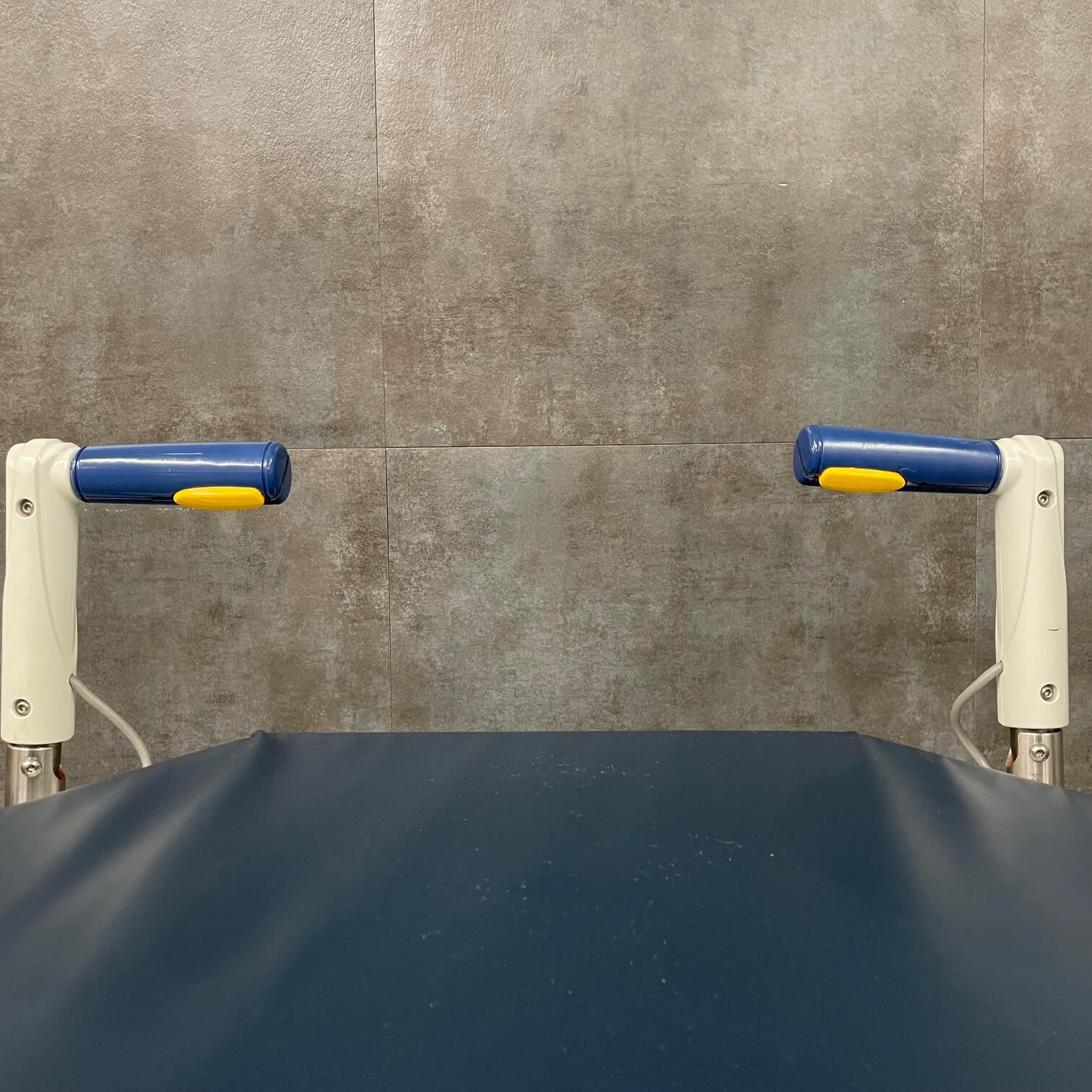 Stryker Prime Series Zoom Stretcher