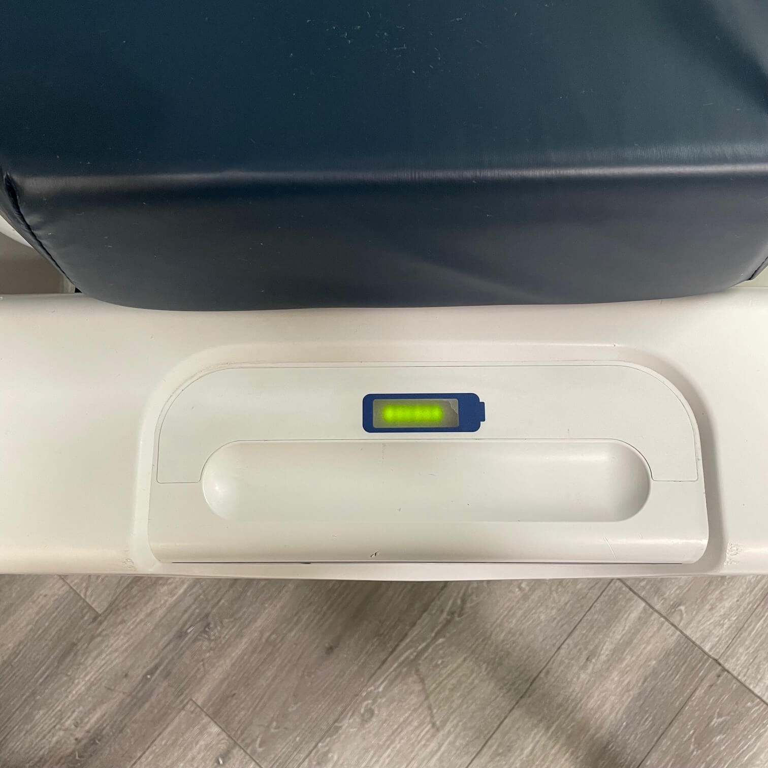 Stryker Prime Series Zoom Stretcher