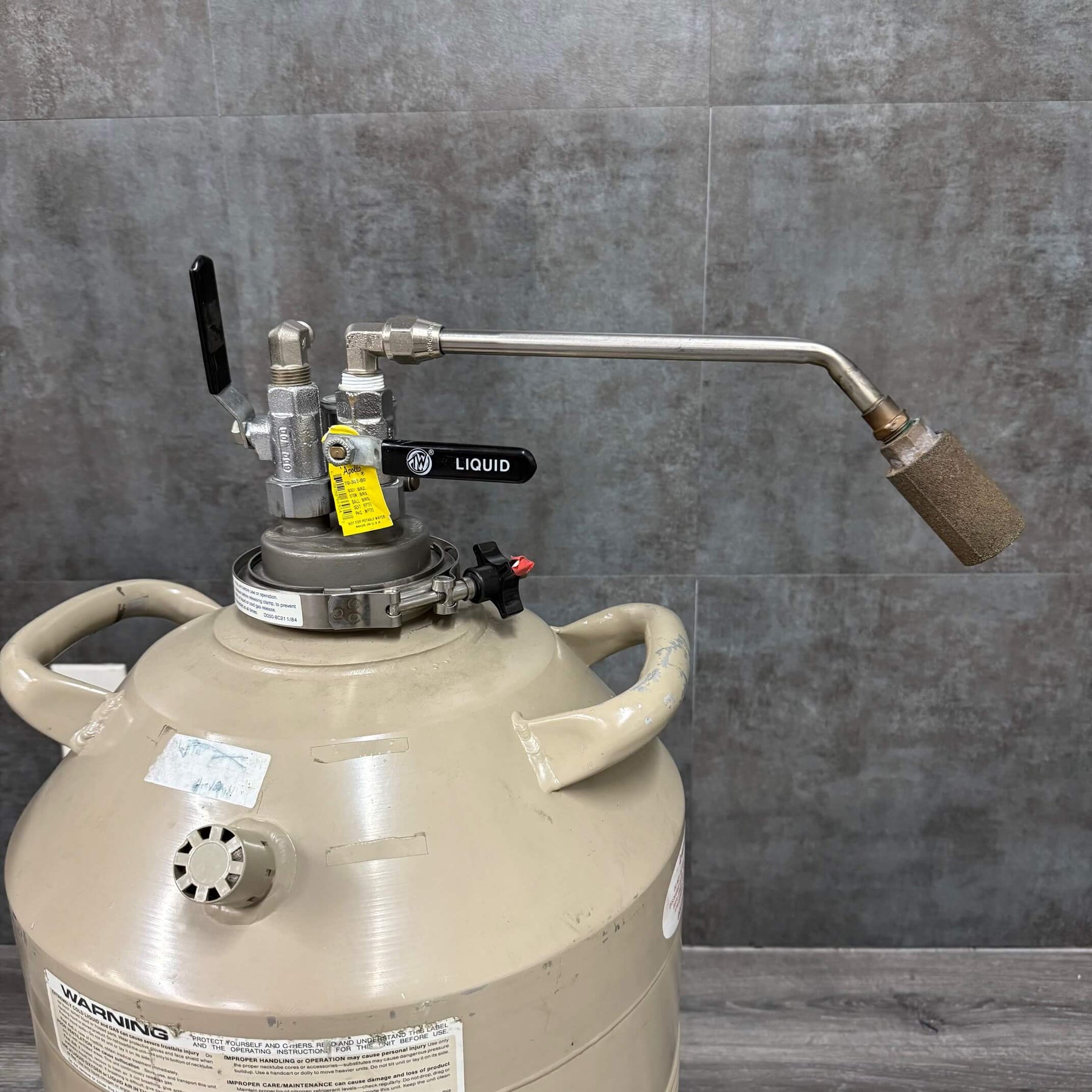 Taylor Wharton 25LD Liquid Nitrogen System