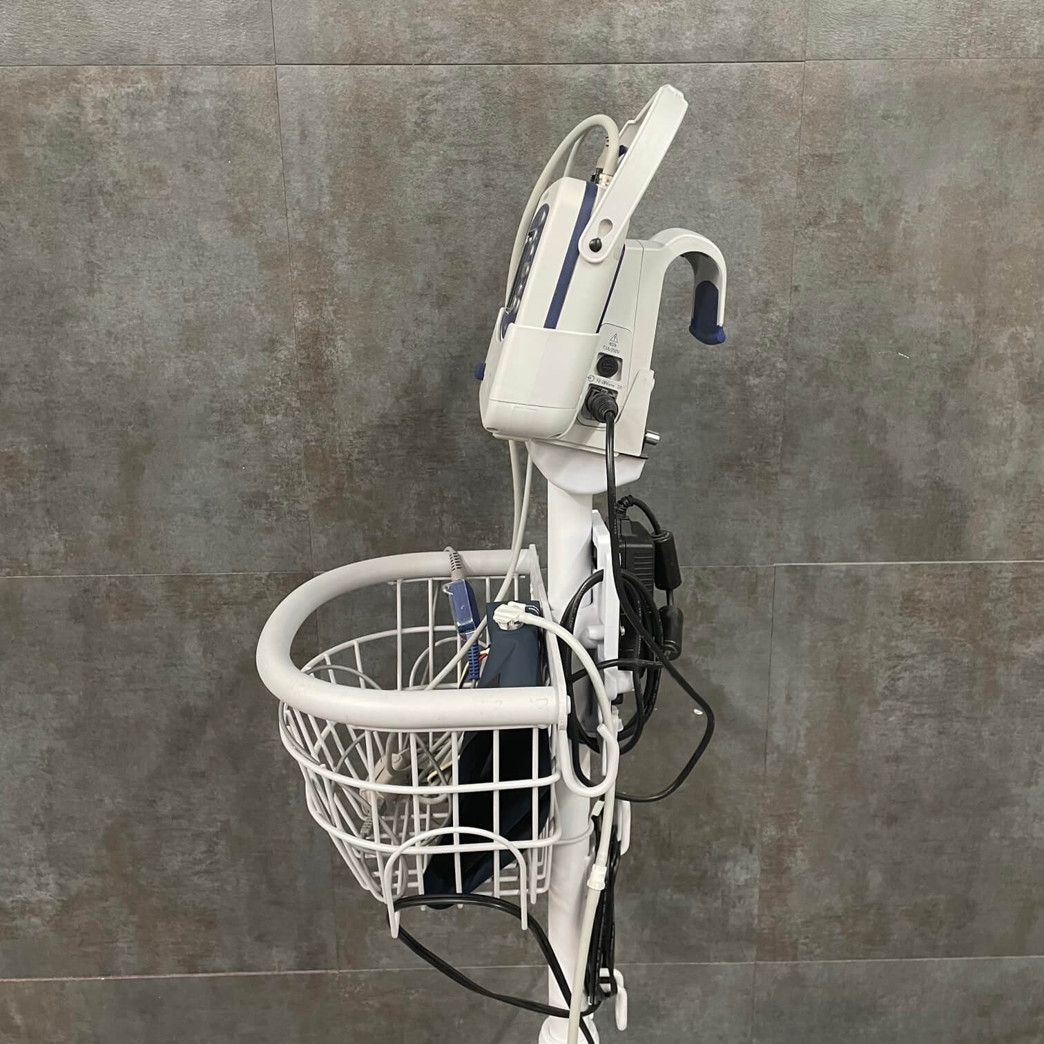 Welch Allyn Propaq LT Vital Sign Monitor