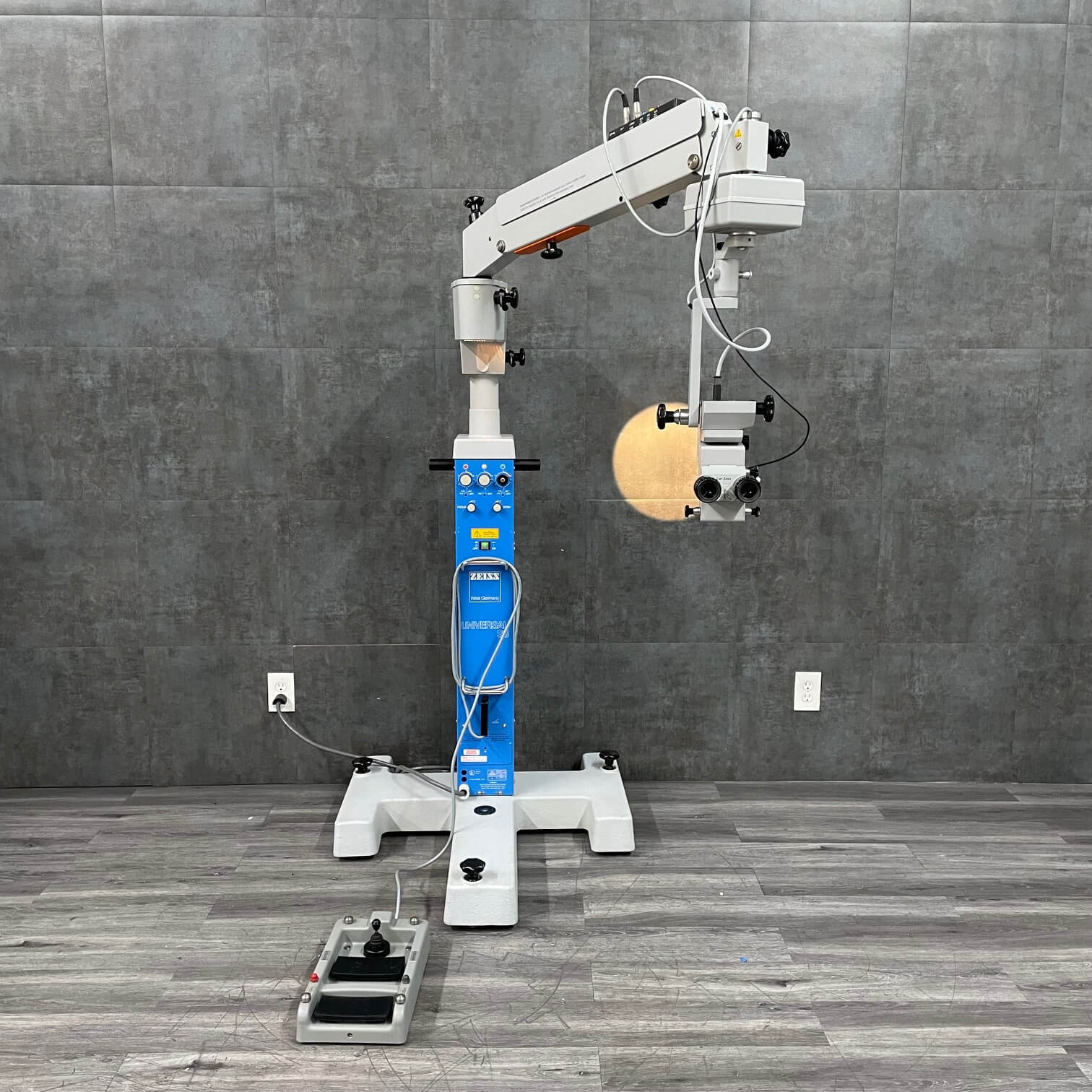 Buy Zeiss OPMI 6-S Microscope with Universal S3 Stand | Angelus Medical ...