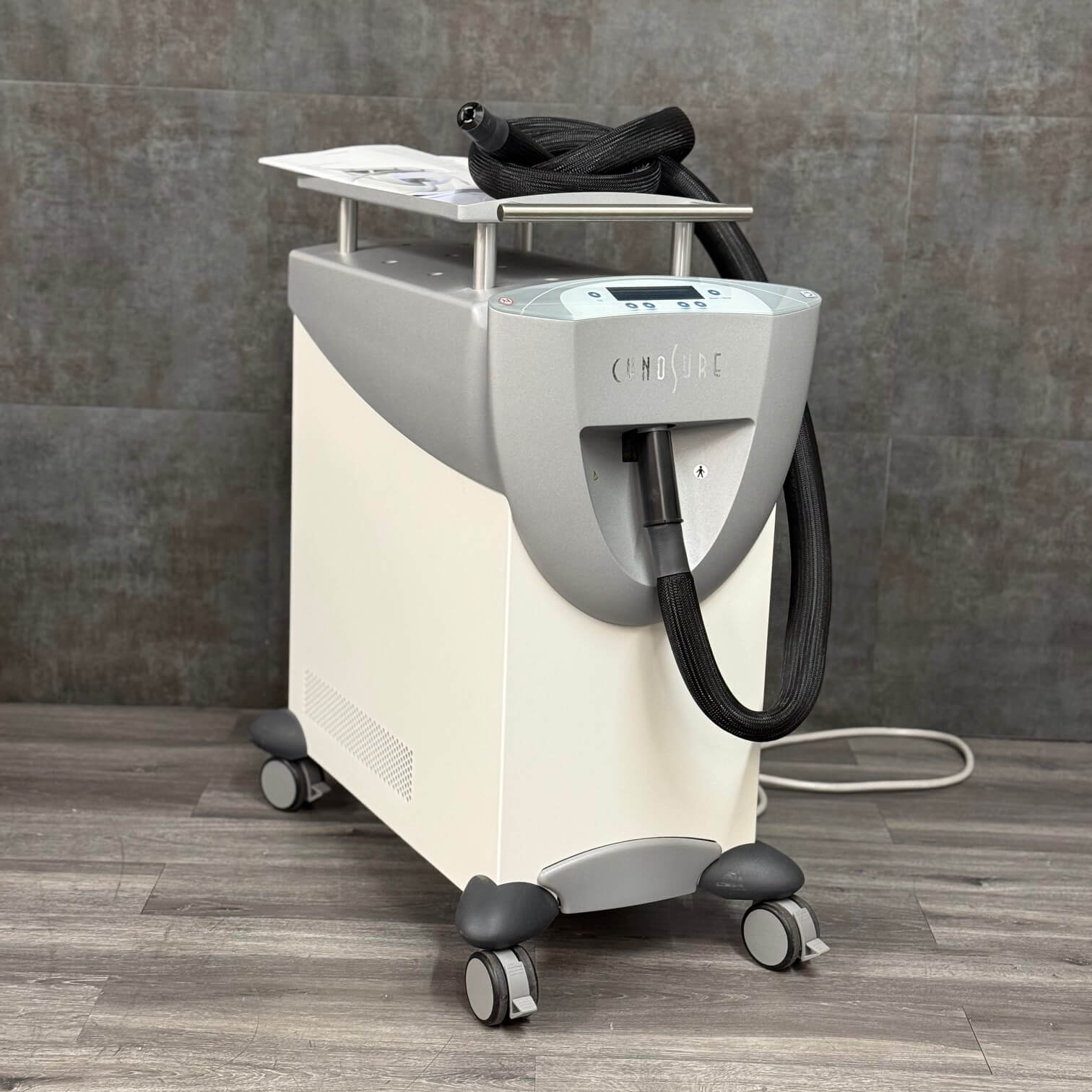 2022 Zimmer Cynosure Cryo 6 Unit