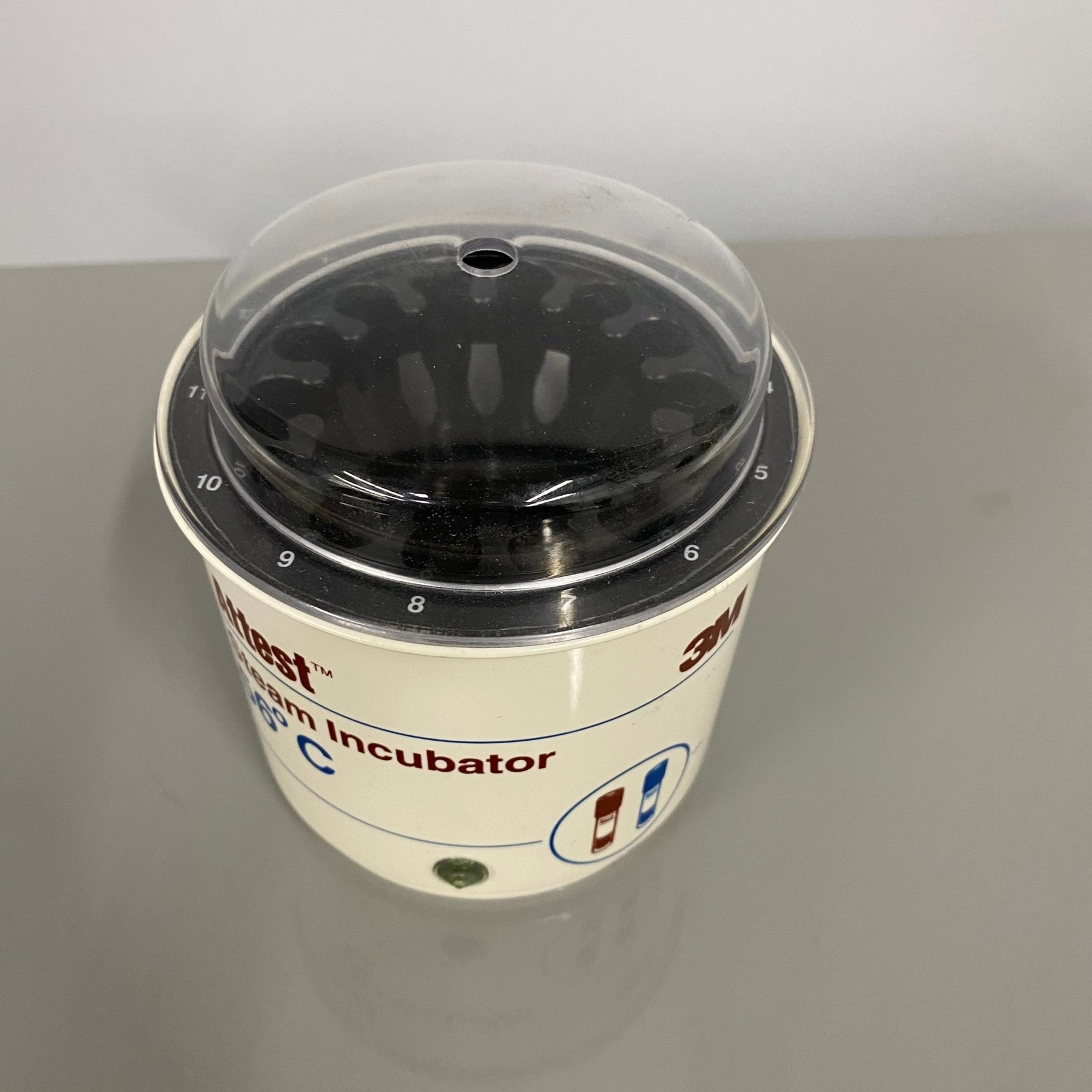 3M Attest Biological Incubator