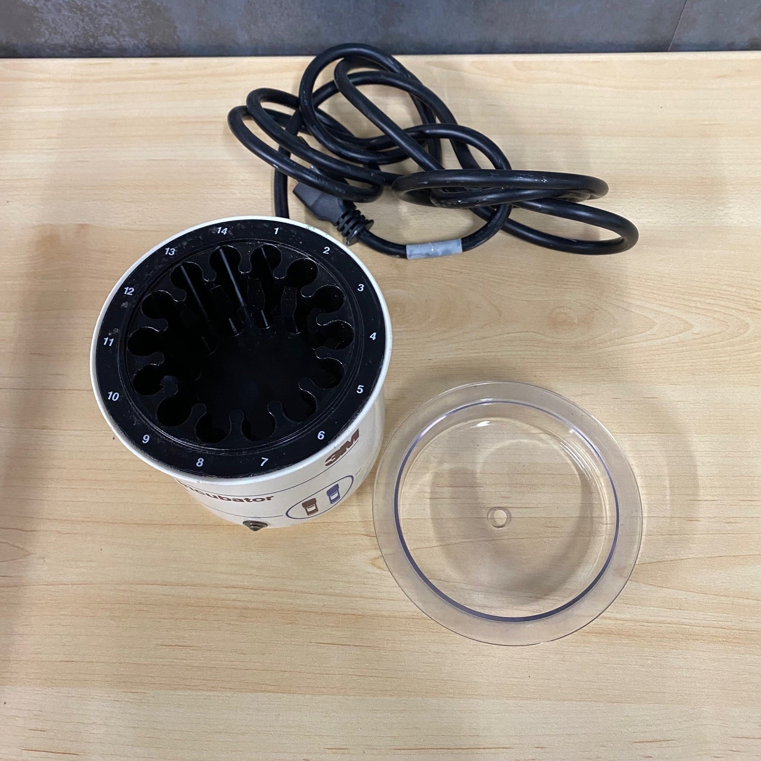 3M Attest Biological Incubator