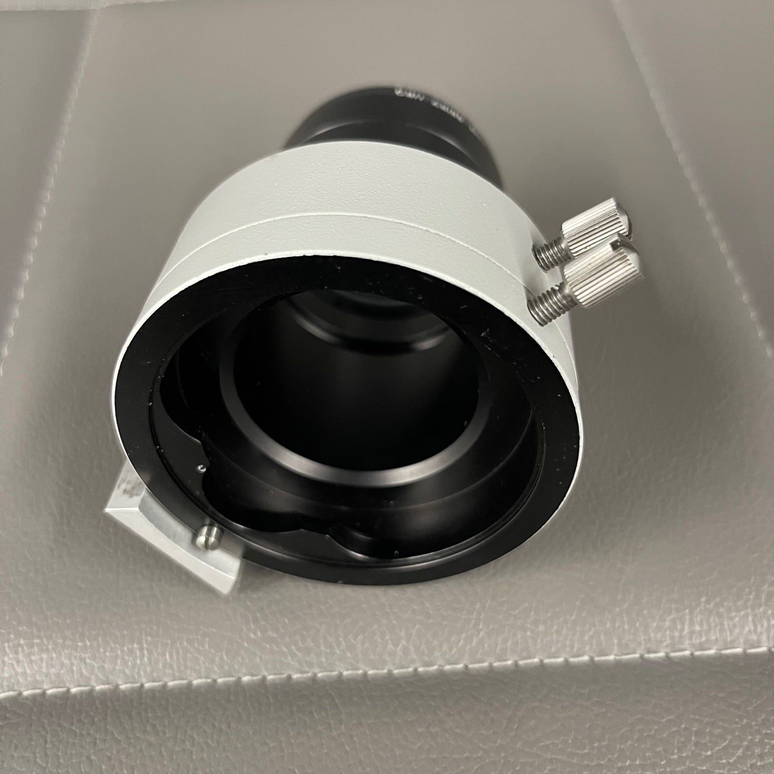 Zeiss F-200 Surgical Microscope lens