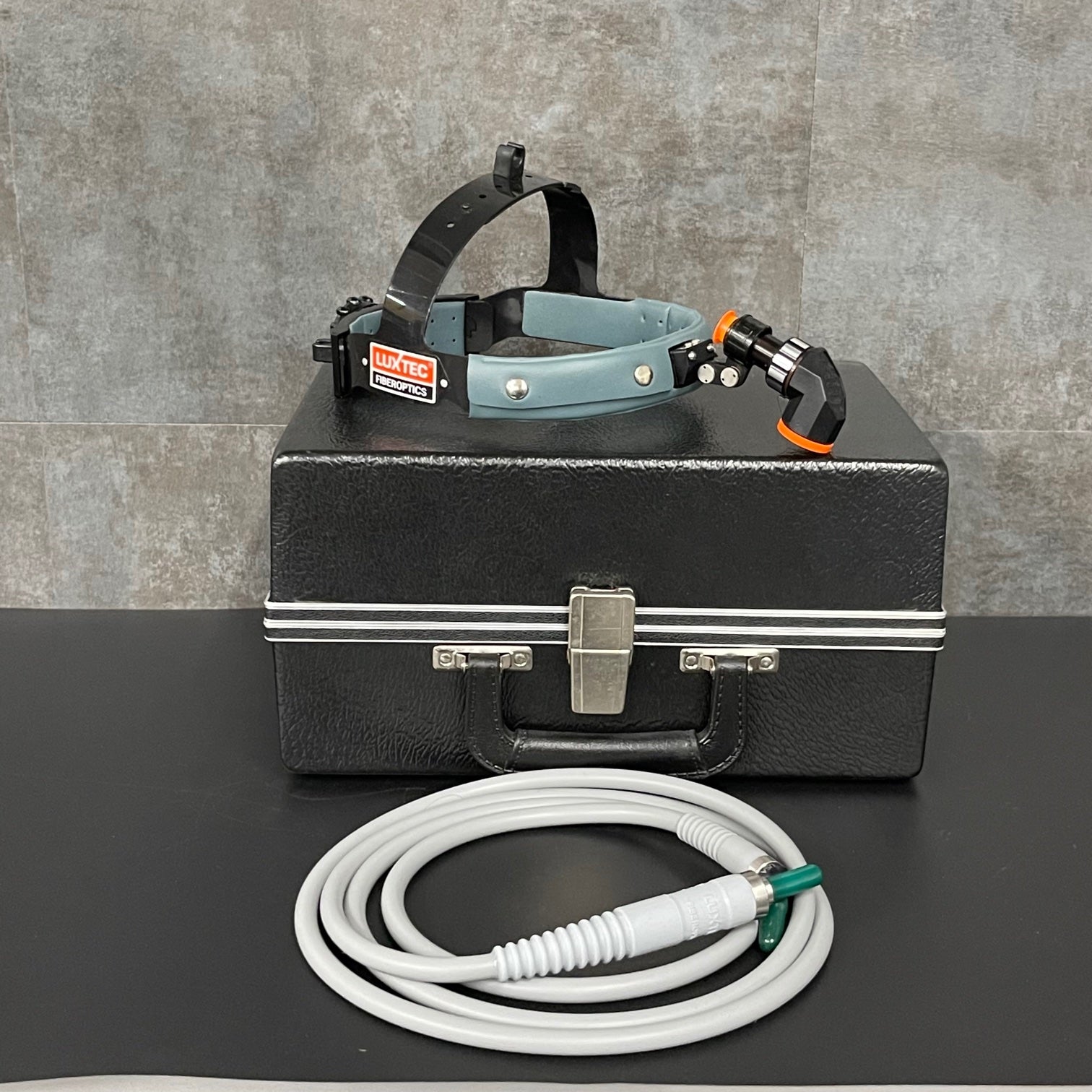 Luxtec Ultralite headlight and fiber optic cable