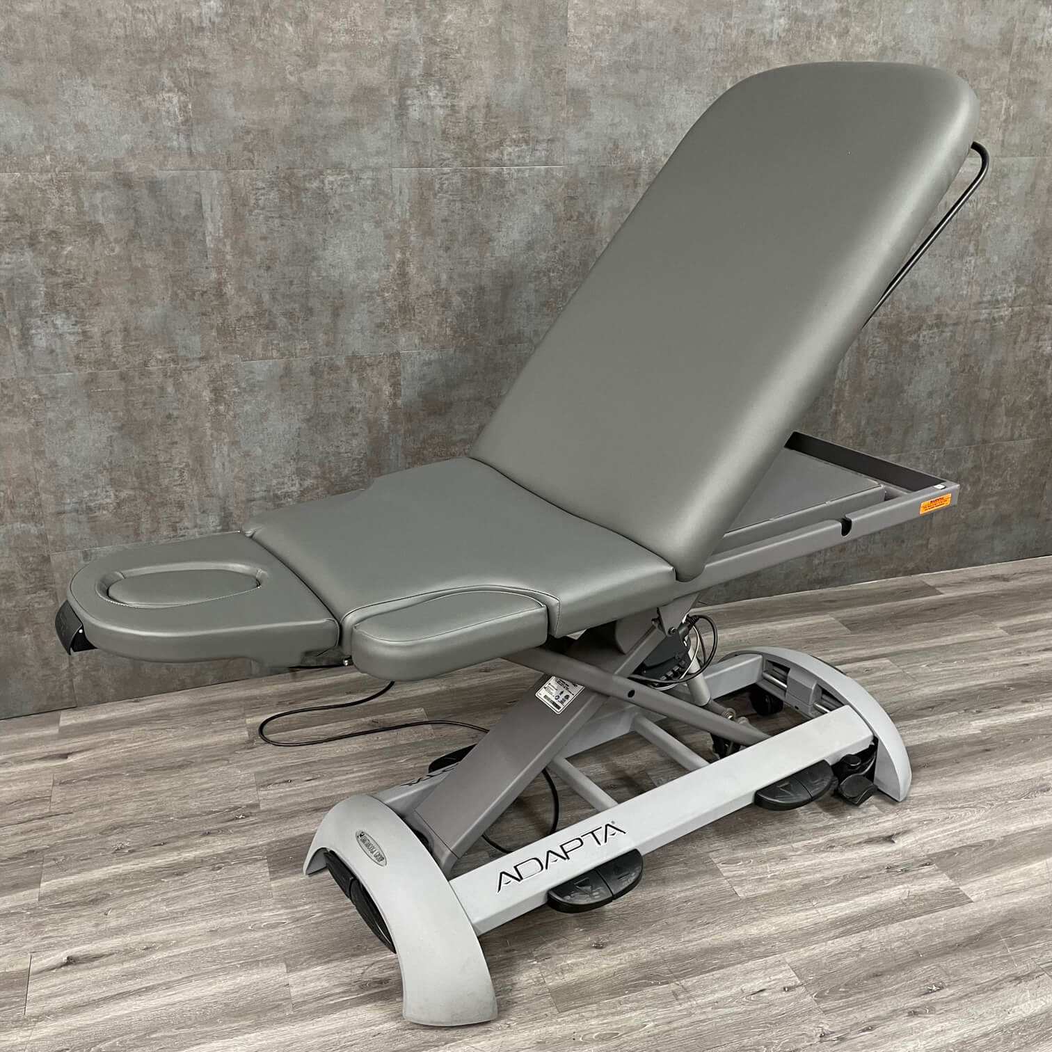 ADAPTA Summit Treatment Table - Electric Hi-Lo, 3 or 7 Sections - i ...