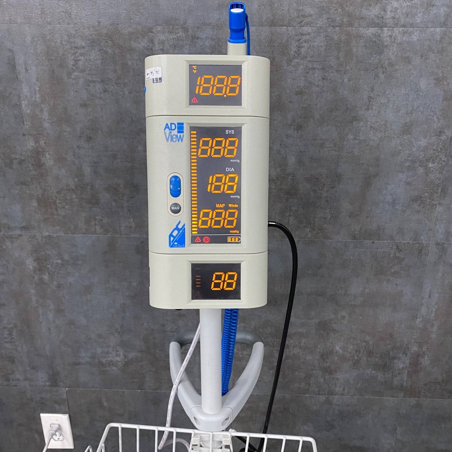 ADC ADView Patient Monitor SPO2 NIBP Temp