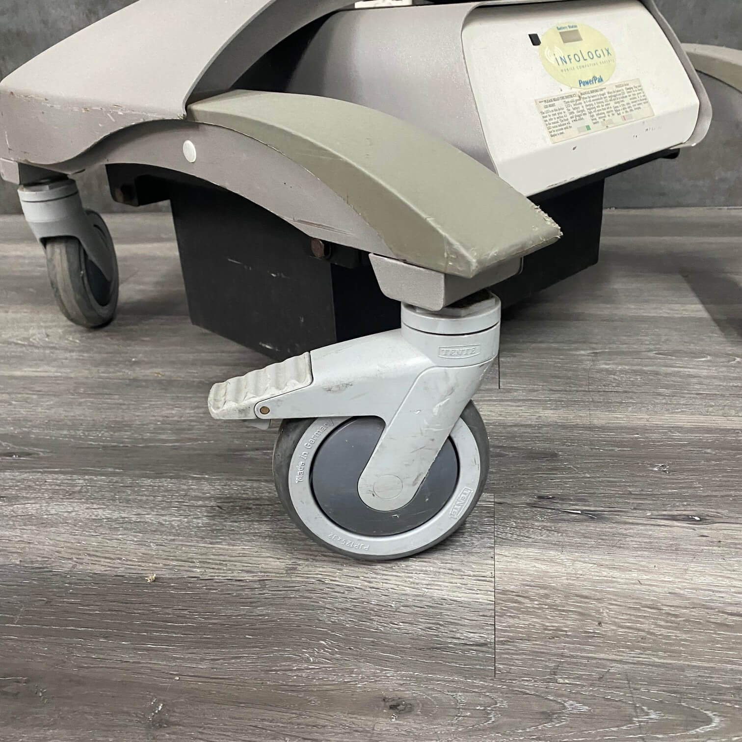 Infologix Jaco Adjustable Mobile Medical Cart