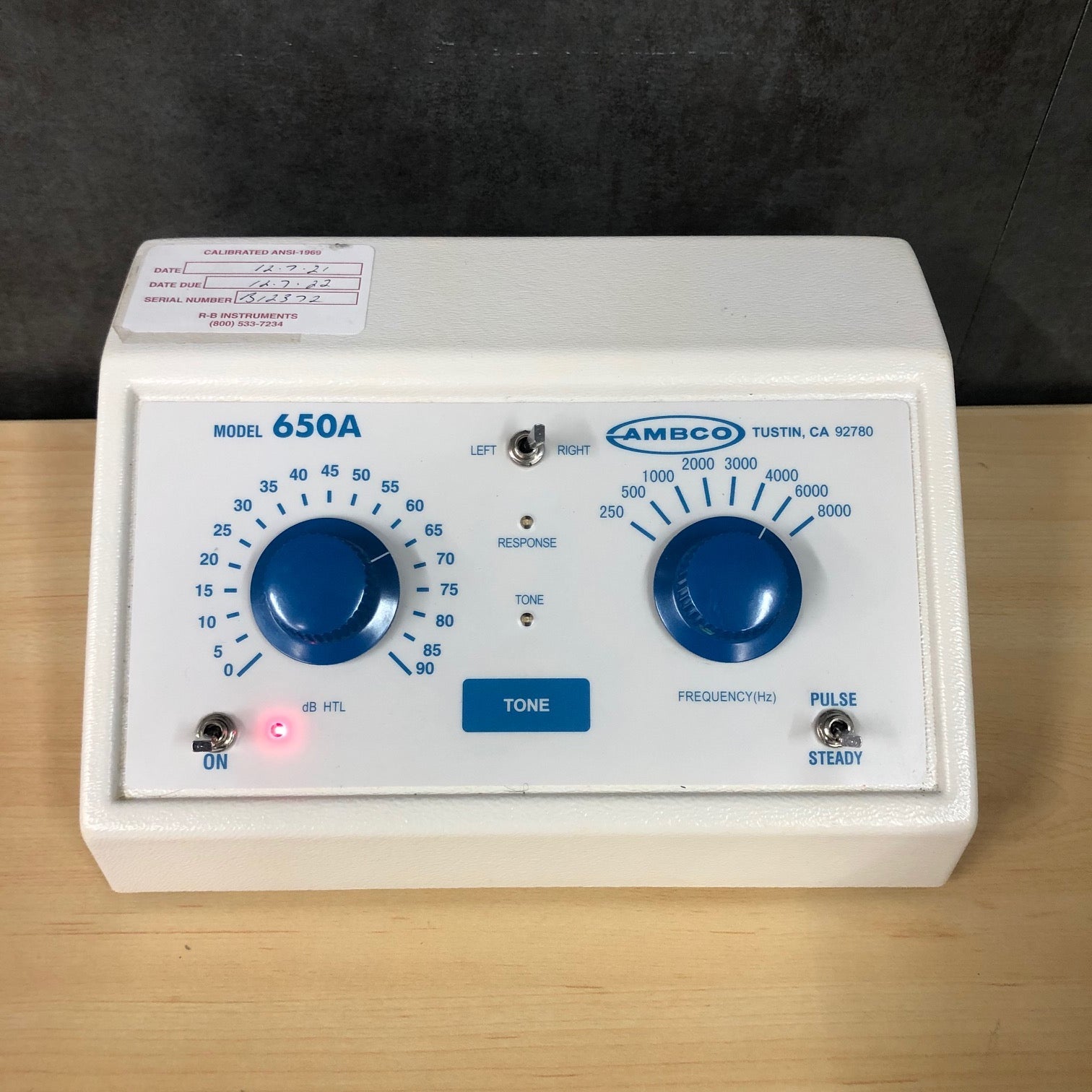AMBCO 650 Audiometer - – Angelus Medical and Optical