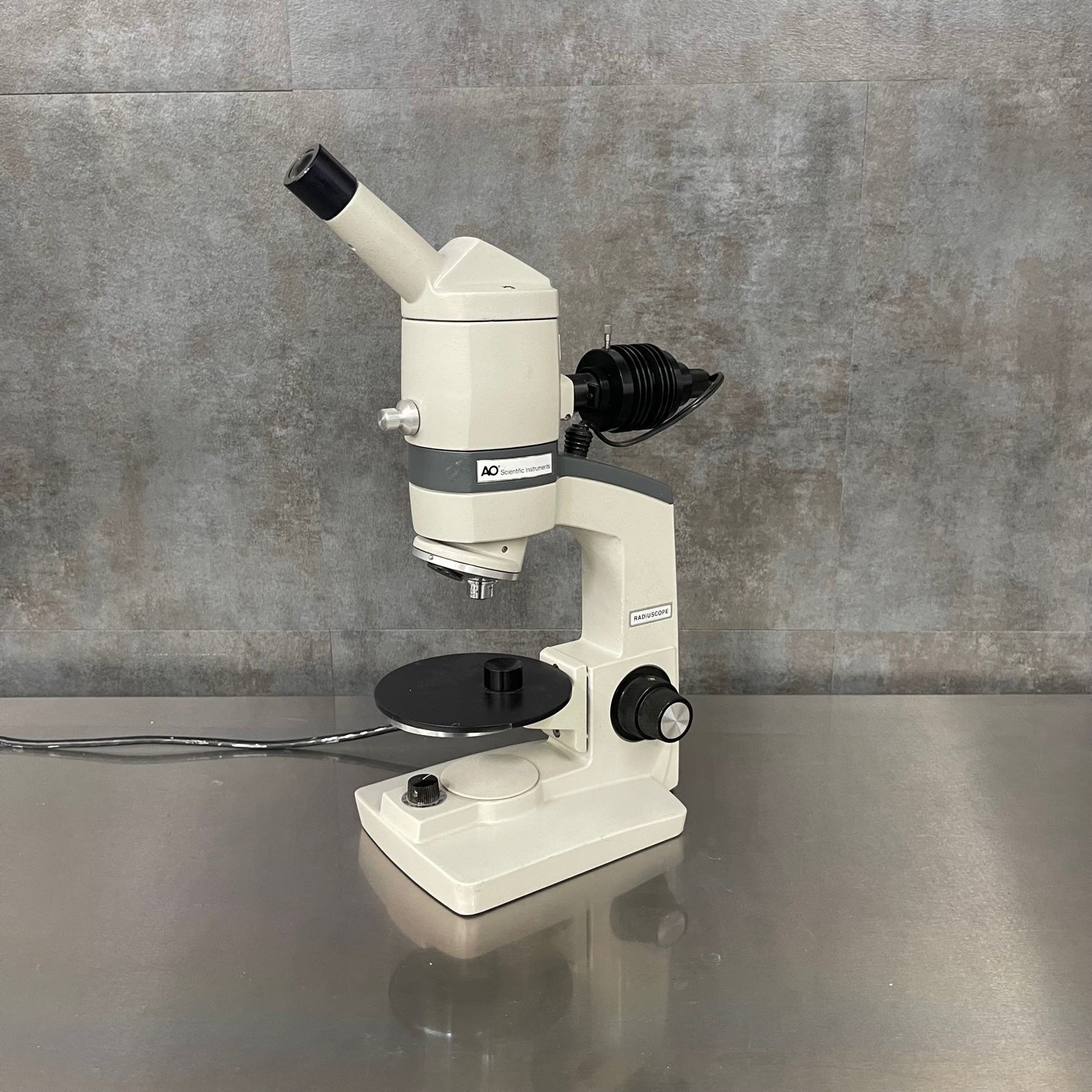 American Optical 11200 Radiuscope