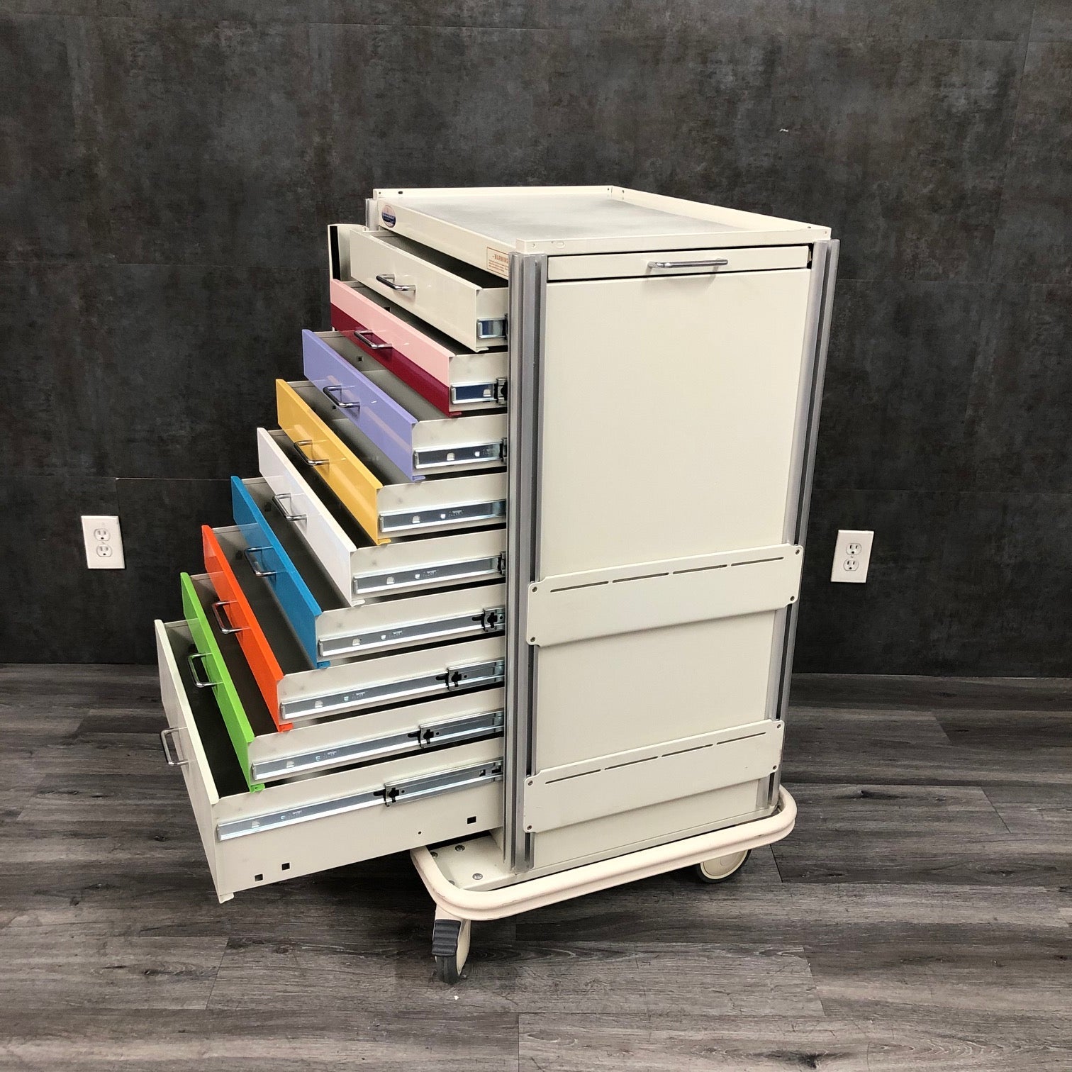 Armstrong A-Smart Premier 9 Drawer Medical Cart
