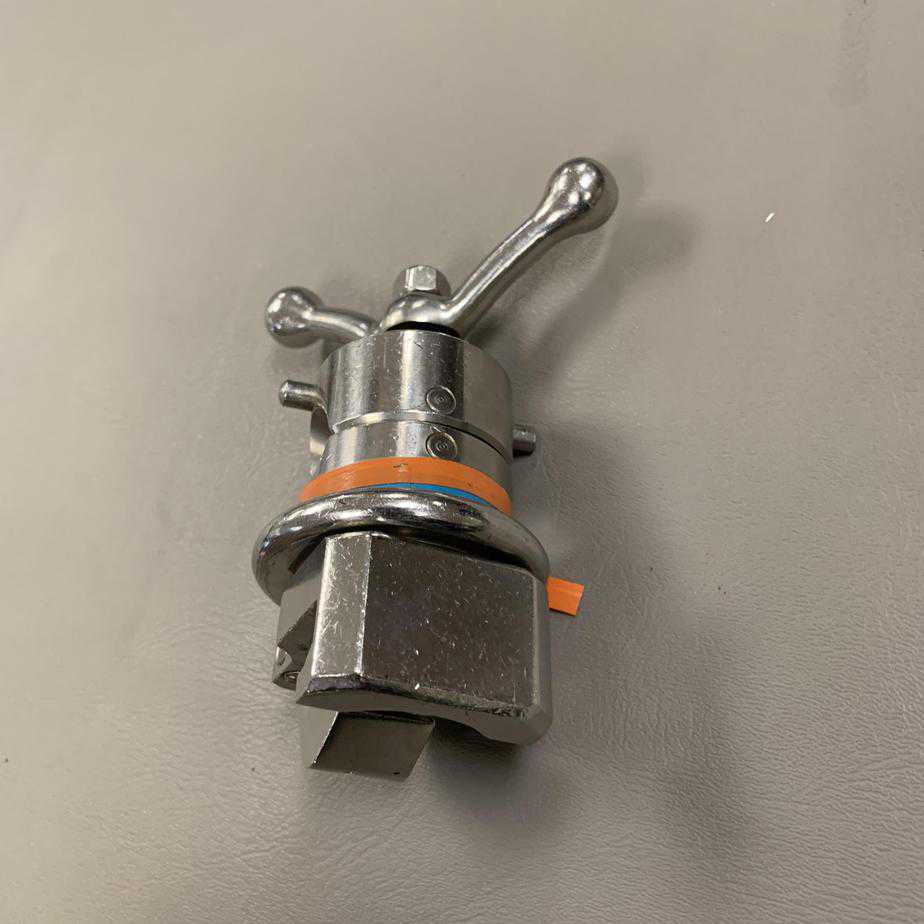 Automatic Clark Socket for surgical table (Used)