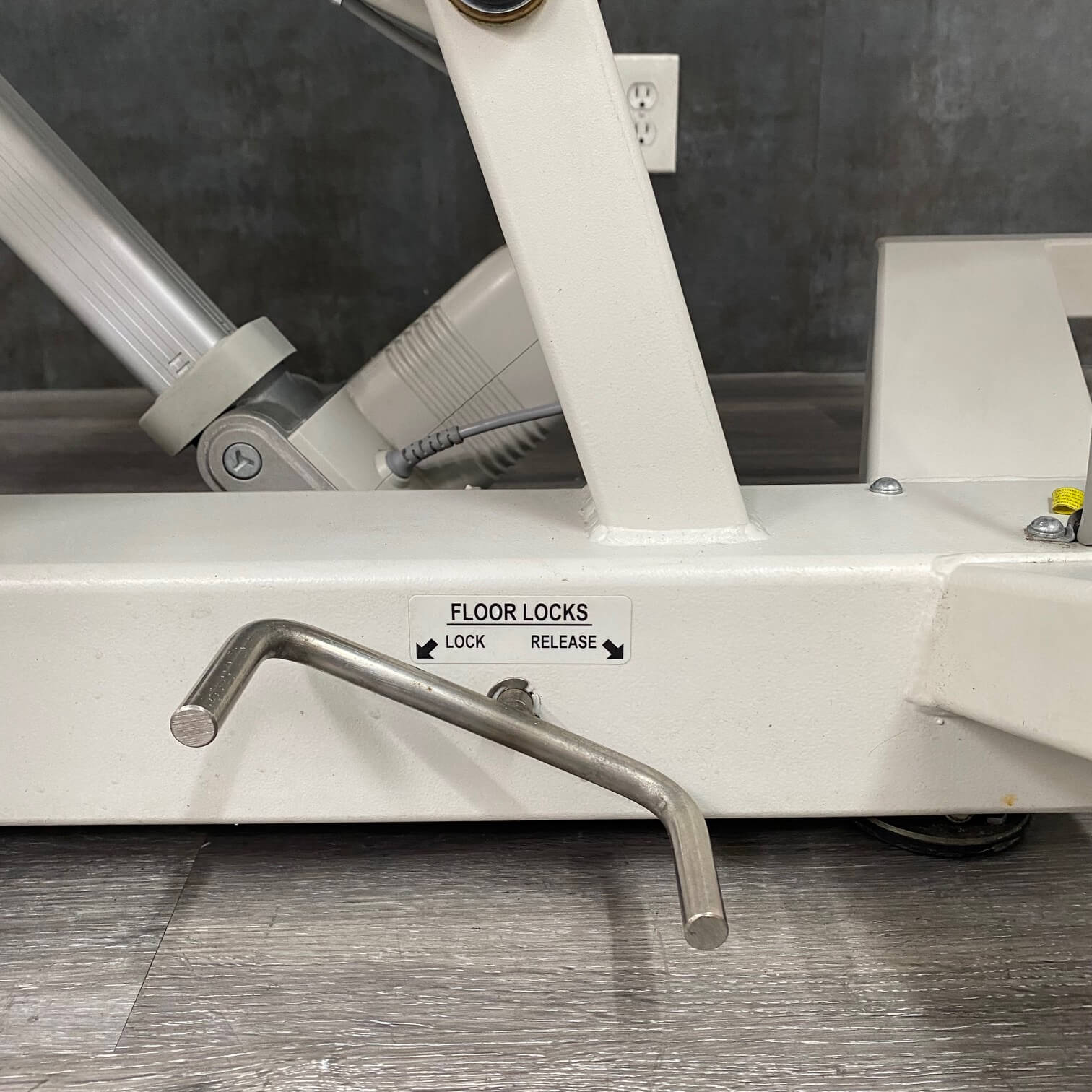 Biodex Ultrasound Pro 058-720 table w Stirrups ,Biodex – Angelus ...