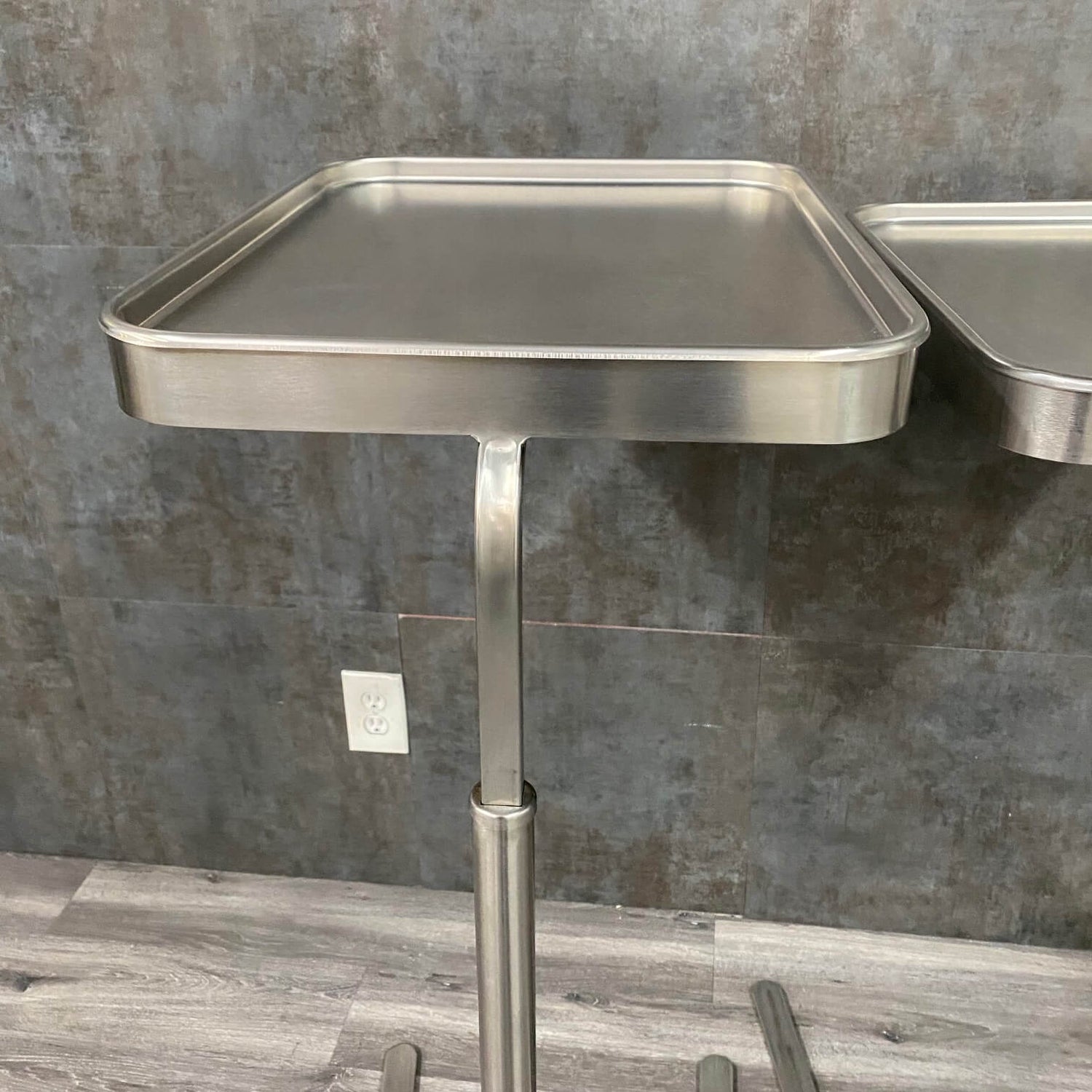Blickman SS Mayo Stand - – Angelus Medical and Optical