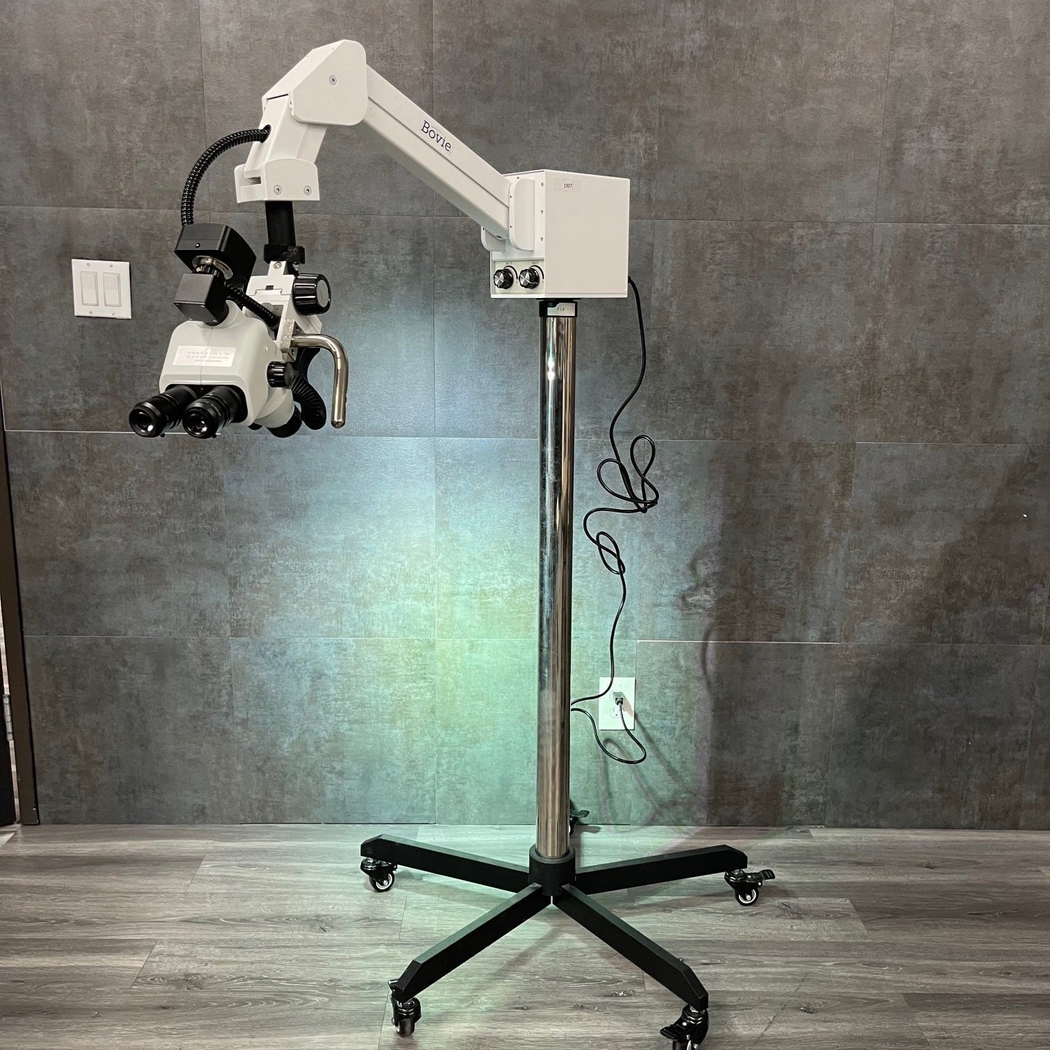 Colposcope,Bovie Colpo Master,Trinocular LED Colposcope – Angelus ...