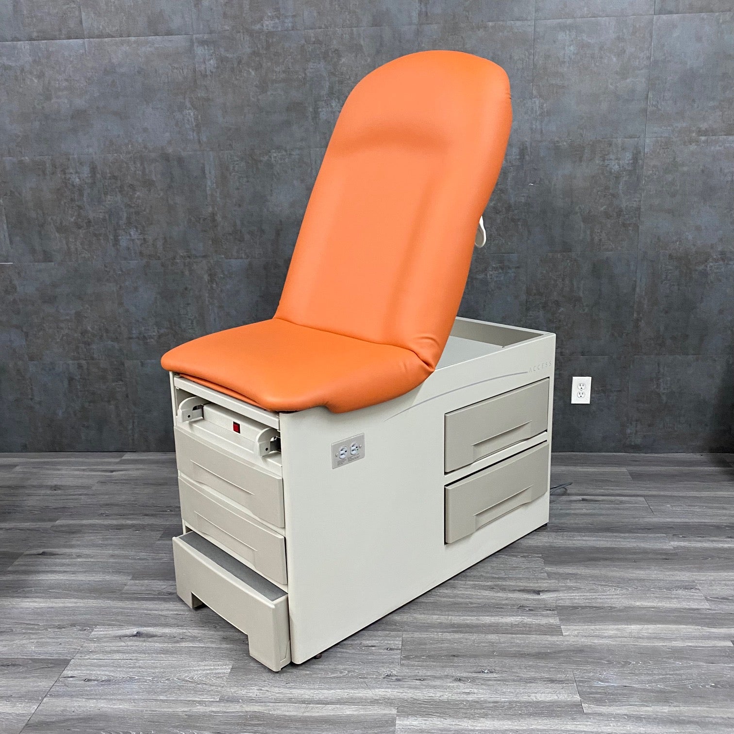 Brewer Access Exam Table | Available for sale near Los Angeles