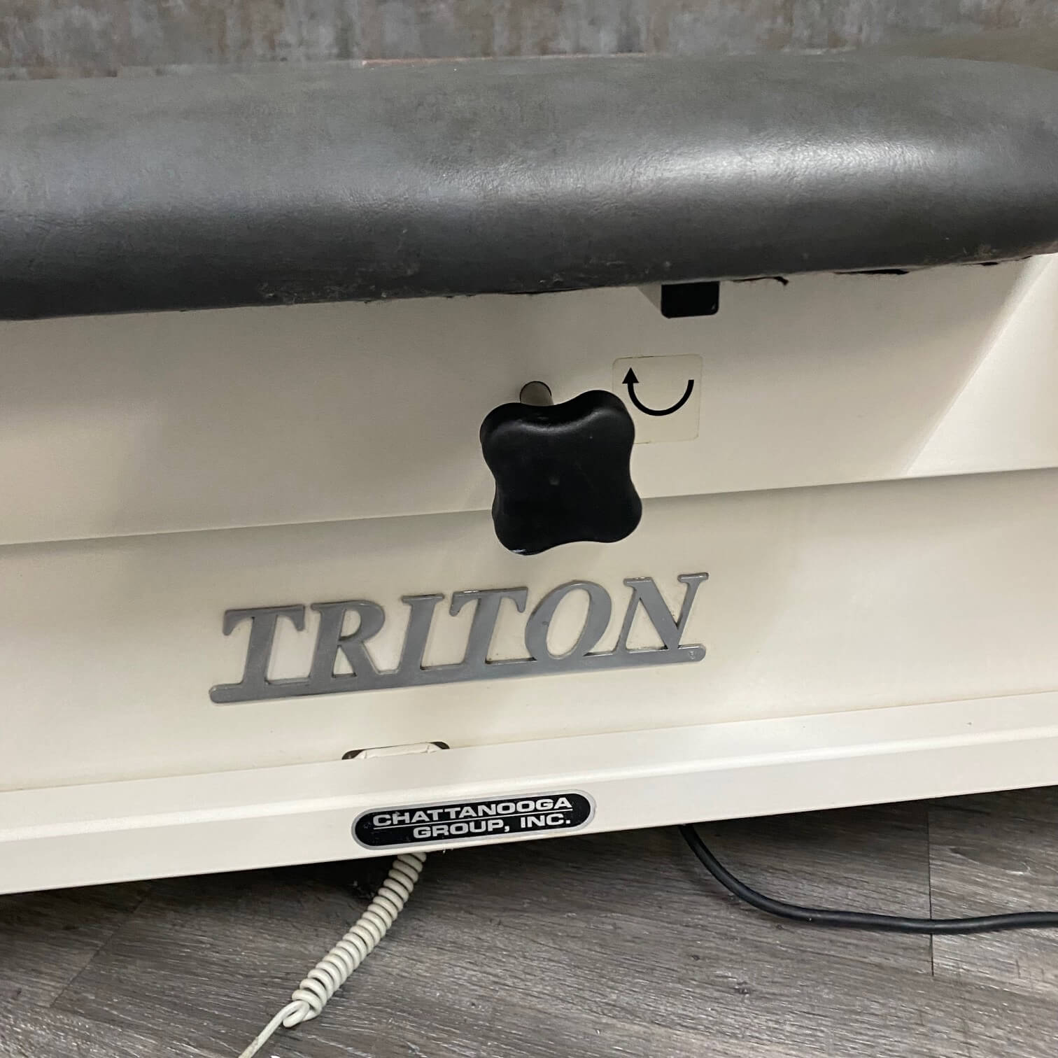 Chattanooga Triton Treatment Table