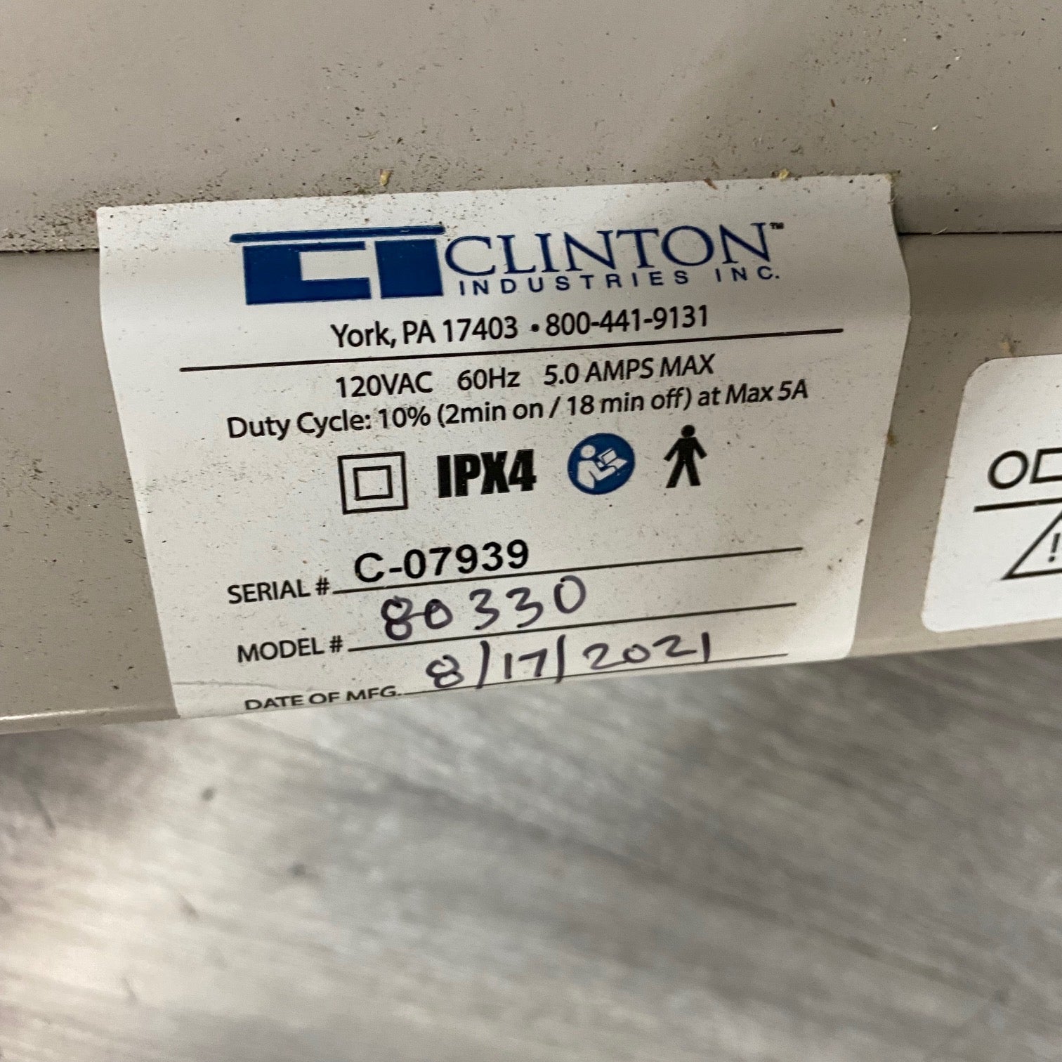 Clinton 8033 Power Treatment Table