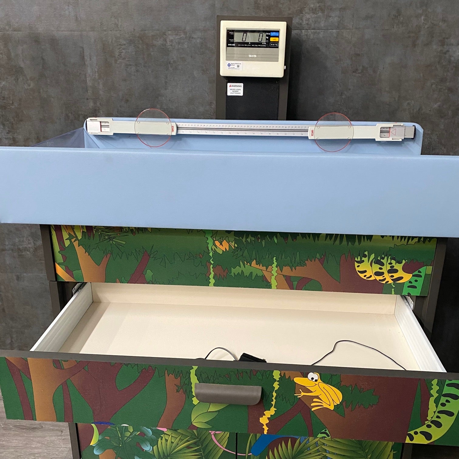 Clinton Industries Rainforest Follies Pediatric Scale Table